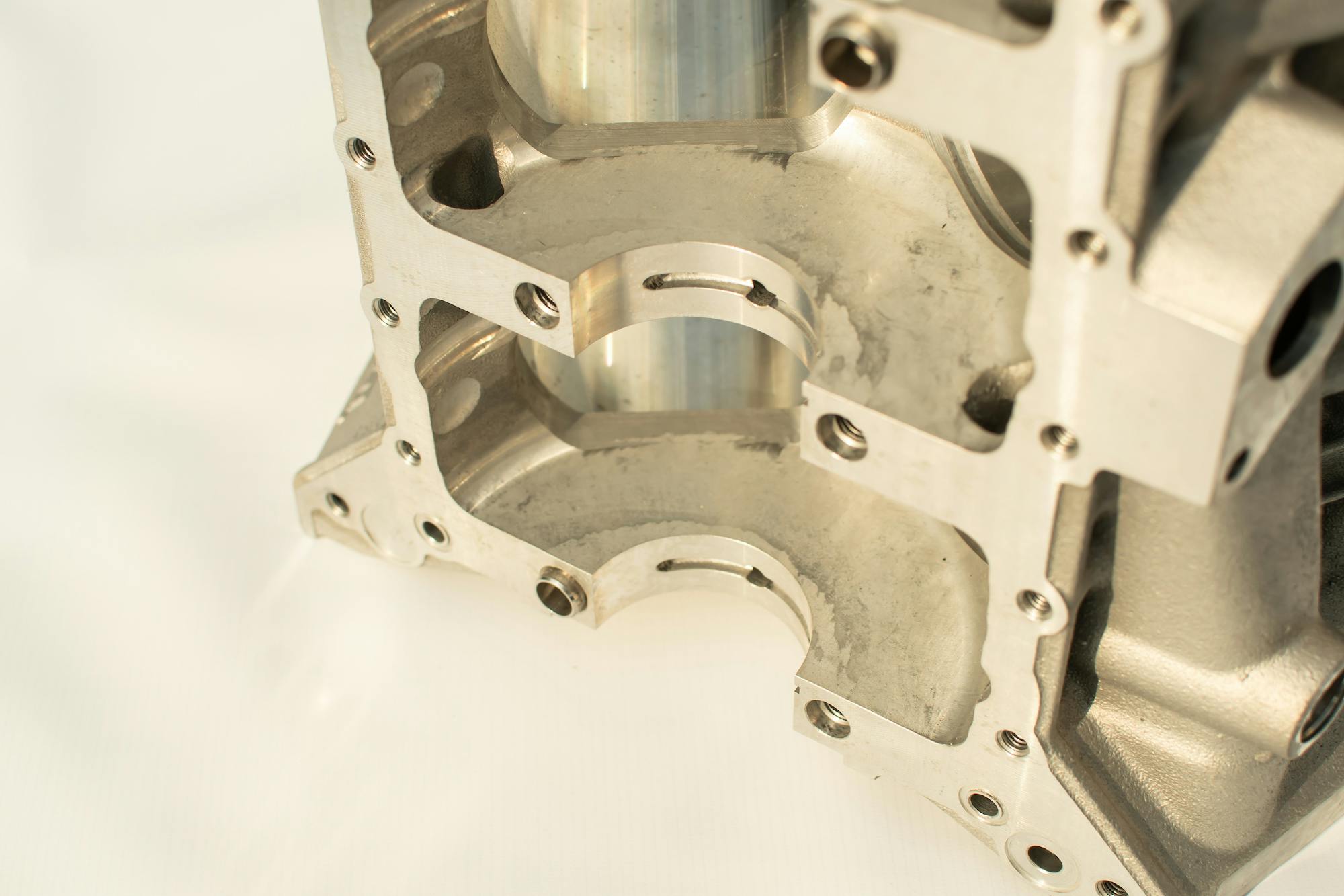 PORSCHE CARRERA GT ENGINE BLOCK