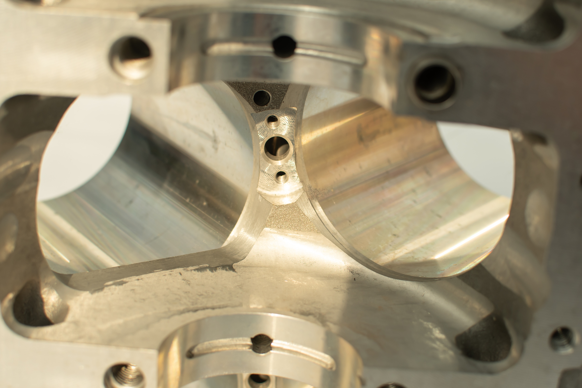 PORSCHE CARRERA GT ENGINE BLOCK