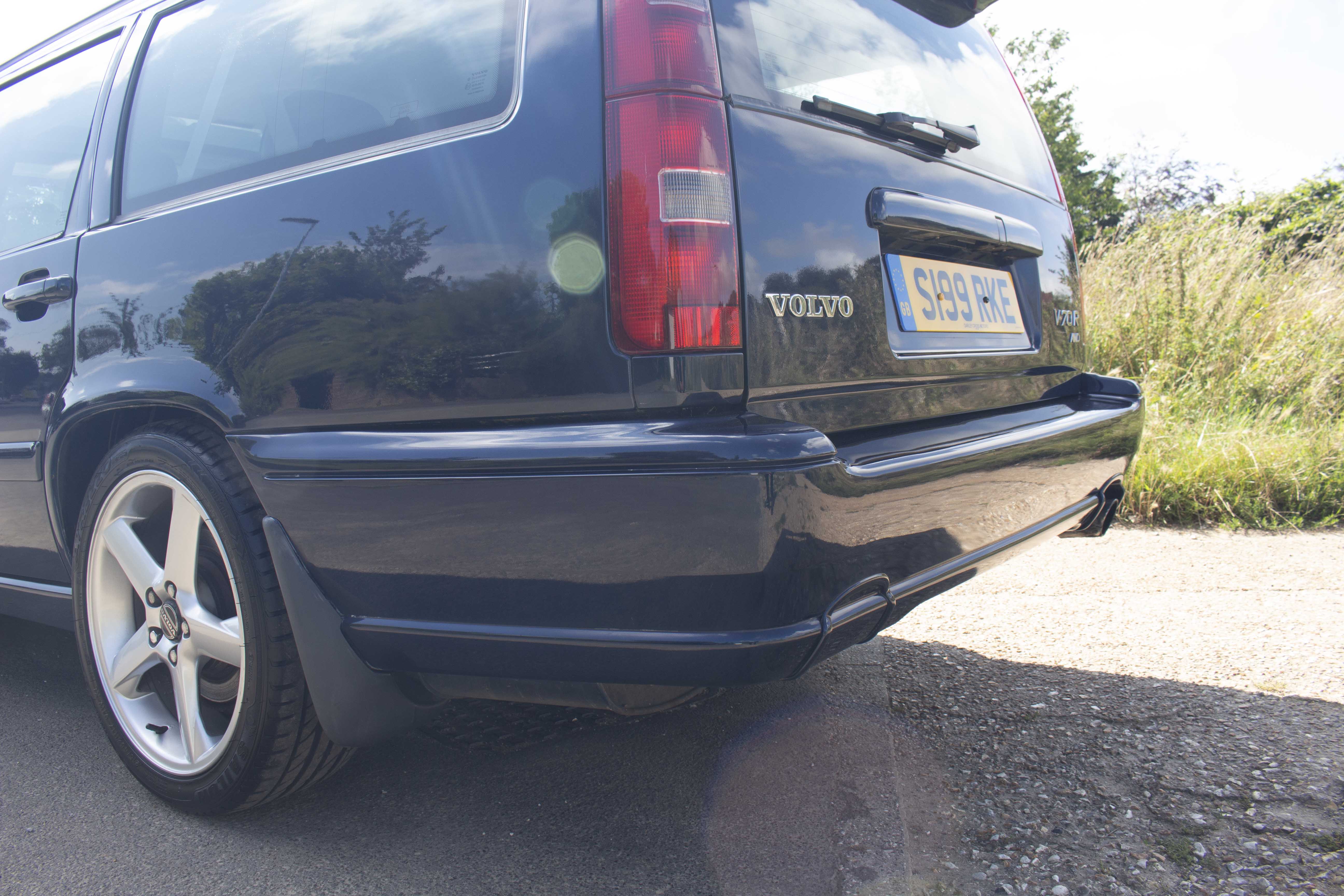 1998 VOLVO V70 R AWD