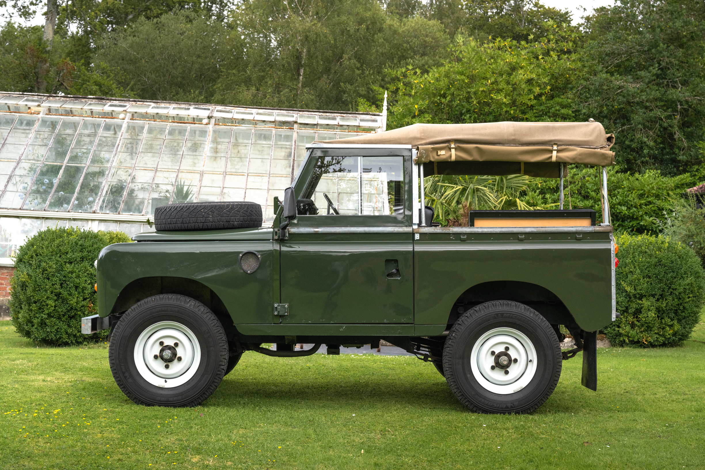 1978 LAND ROVER SERIES III 88" for sale by auction in Christchurch ...