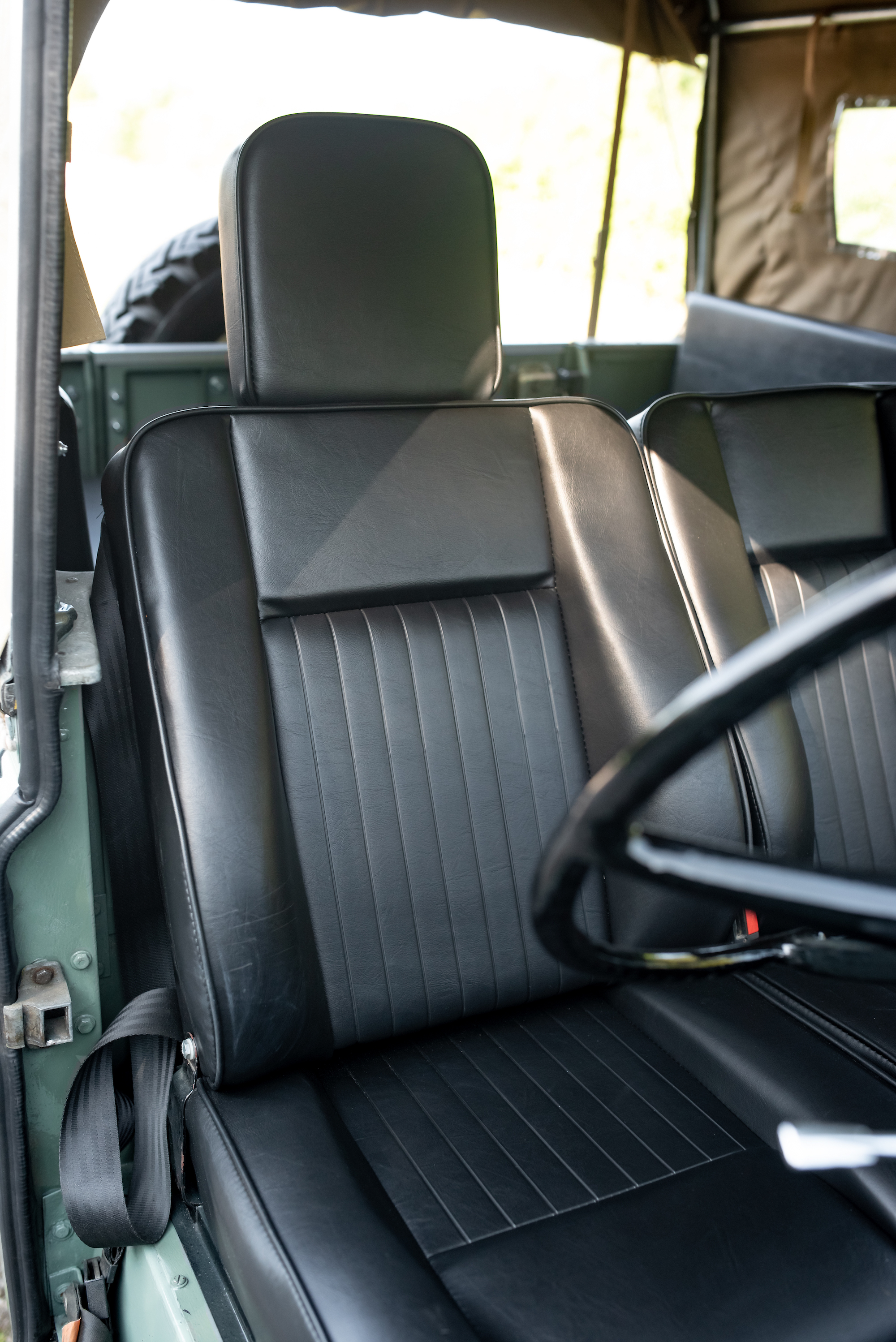 1969 LAND ROVER SERIES IIA 88"