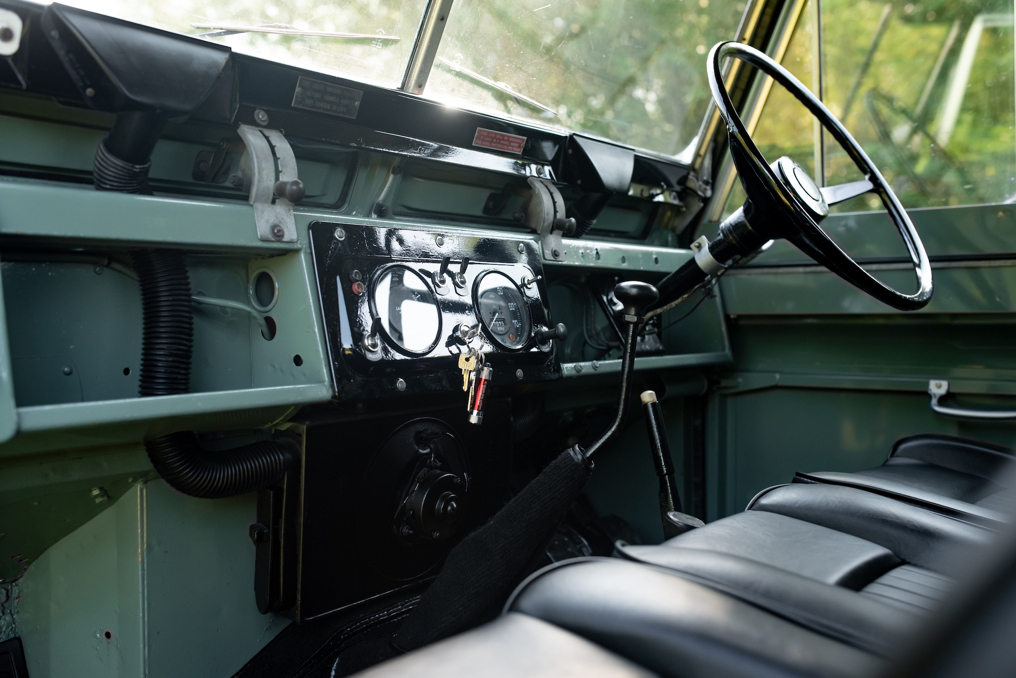 1969 LAND ROVER SERIES IIA 88"