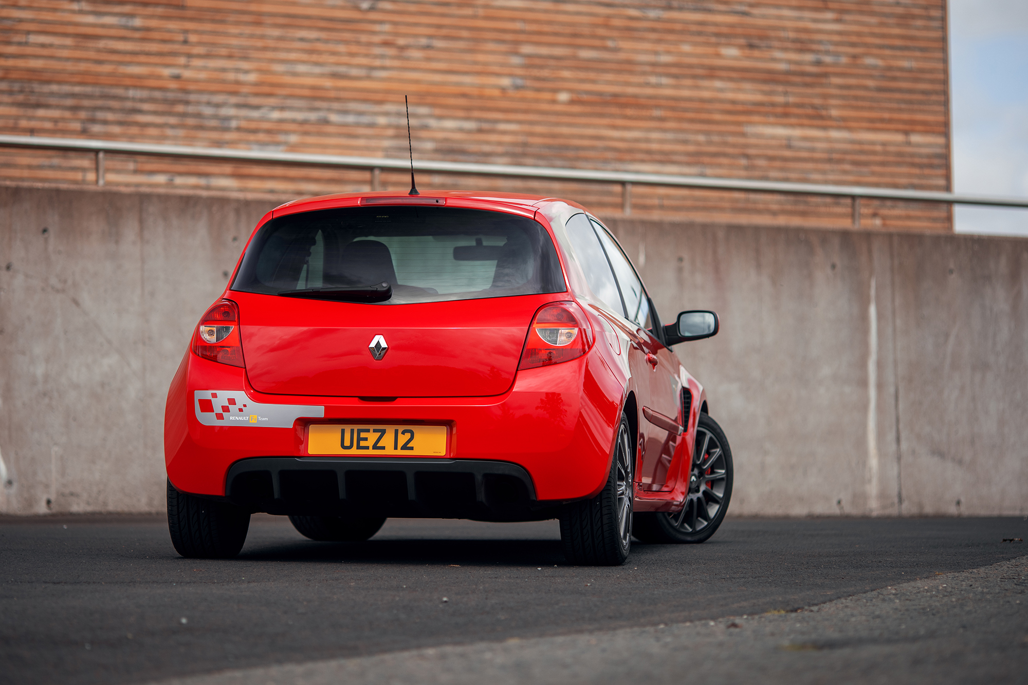 2007 RENAULTSPORT CLIO 197 F1 TEAM R27 for sale by auction in Belfast ...