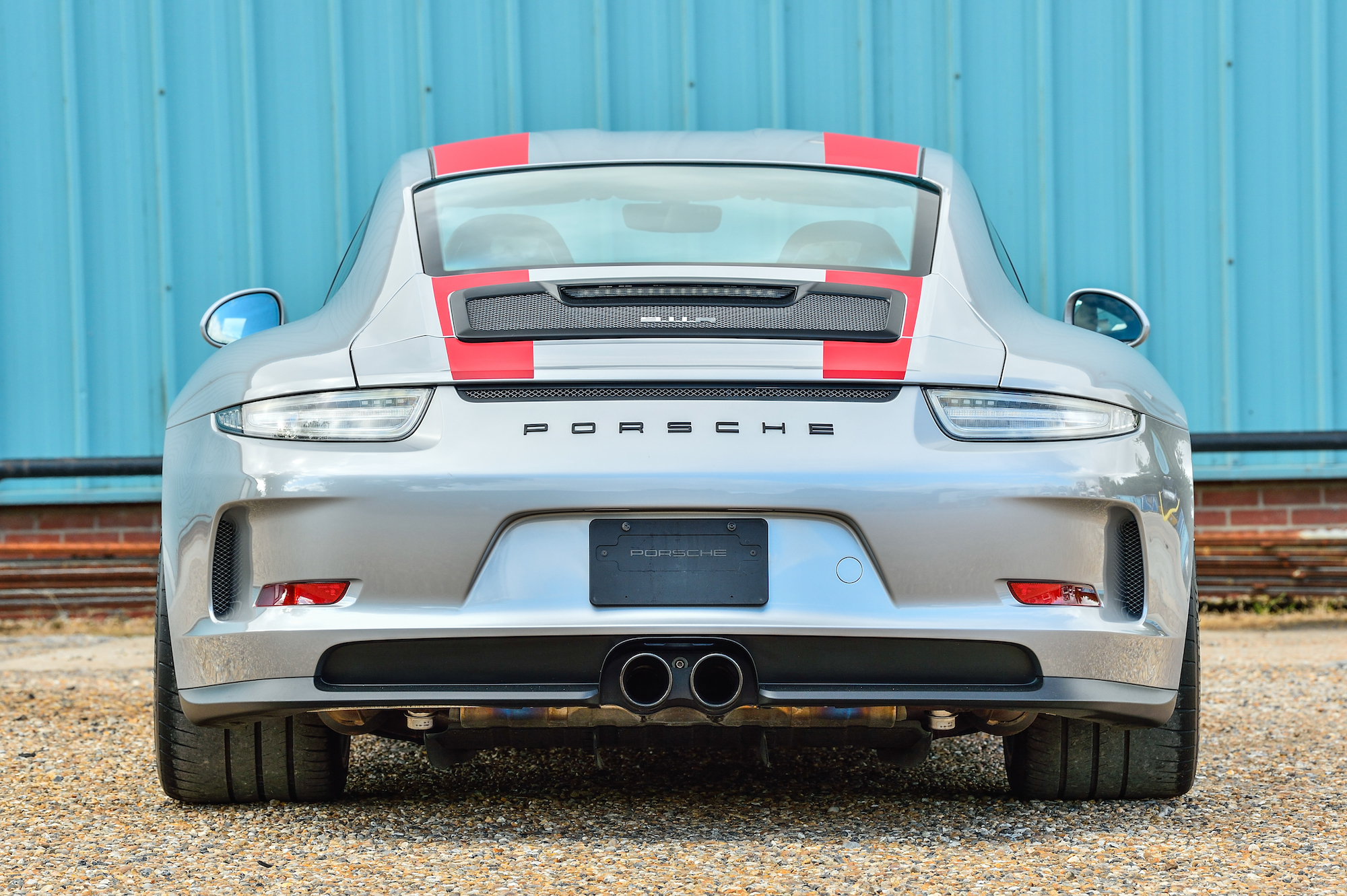 2016 PORSCHE 911 R - 1,489 MILES