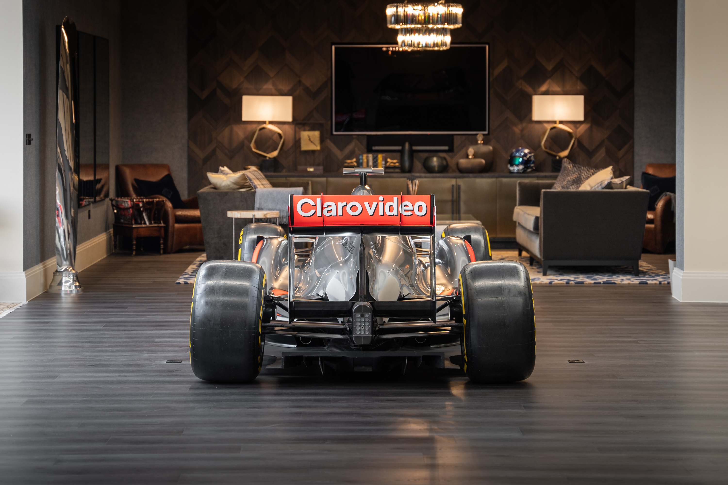 2011 MCLAREN MP4-26 FORMULA 1 SHOW CAR for sale by auction in Farnham ...