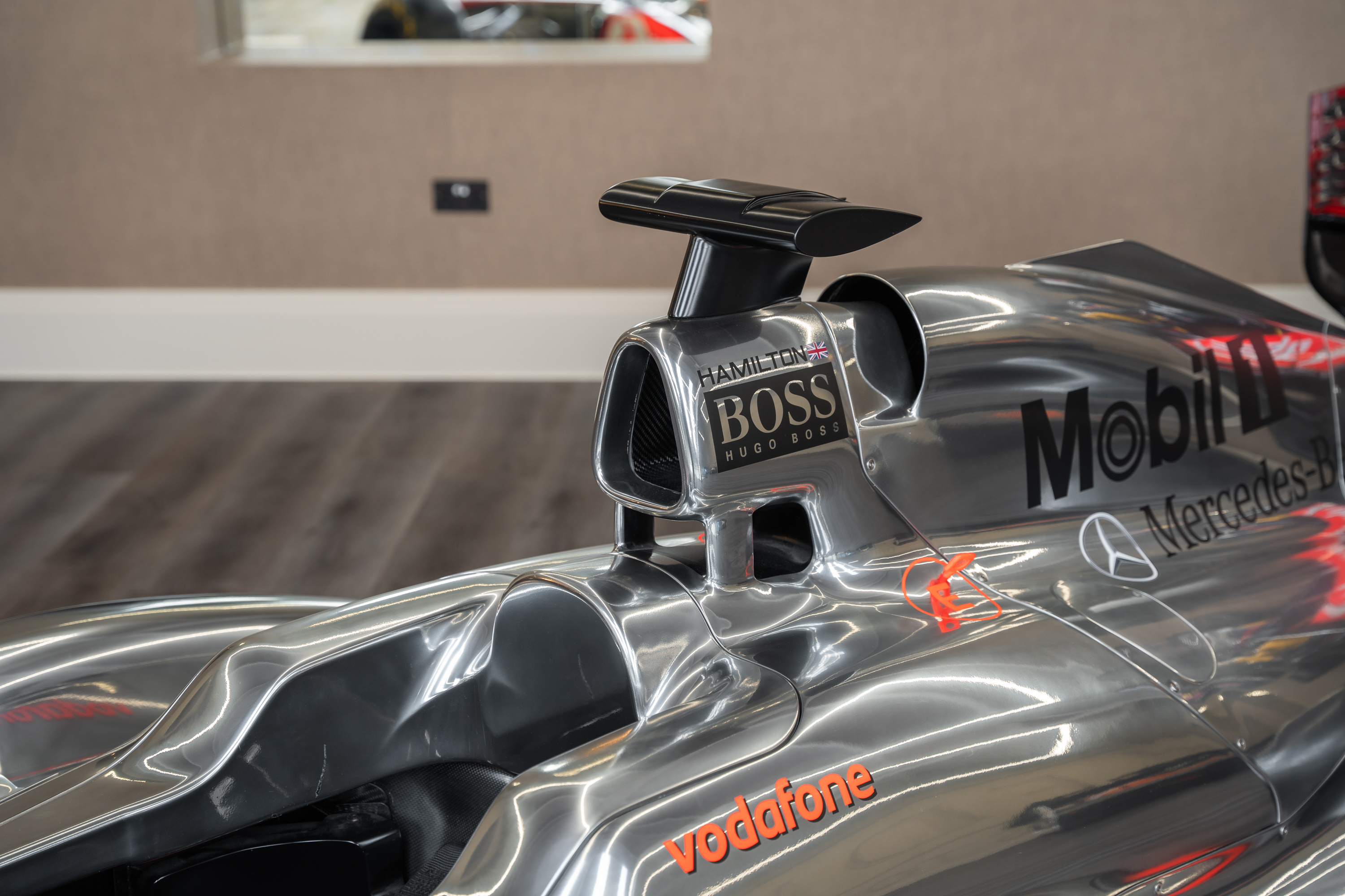 2011 MCLAREN MP4-26 FORMULA 1 SHOW CAR