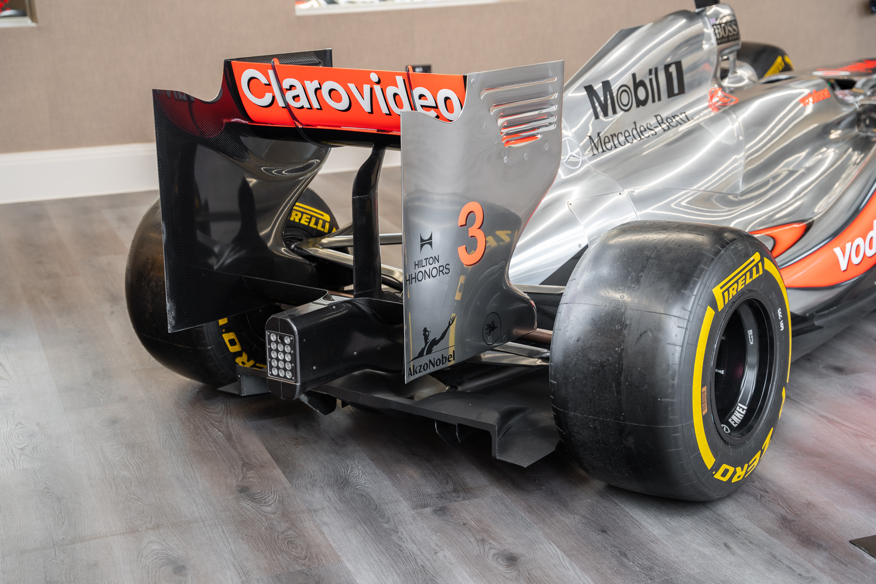 2011 MCLAREN MP4-26 FORMULA 1 SHOW CAR for sale by auction in Farnham ...