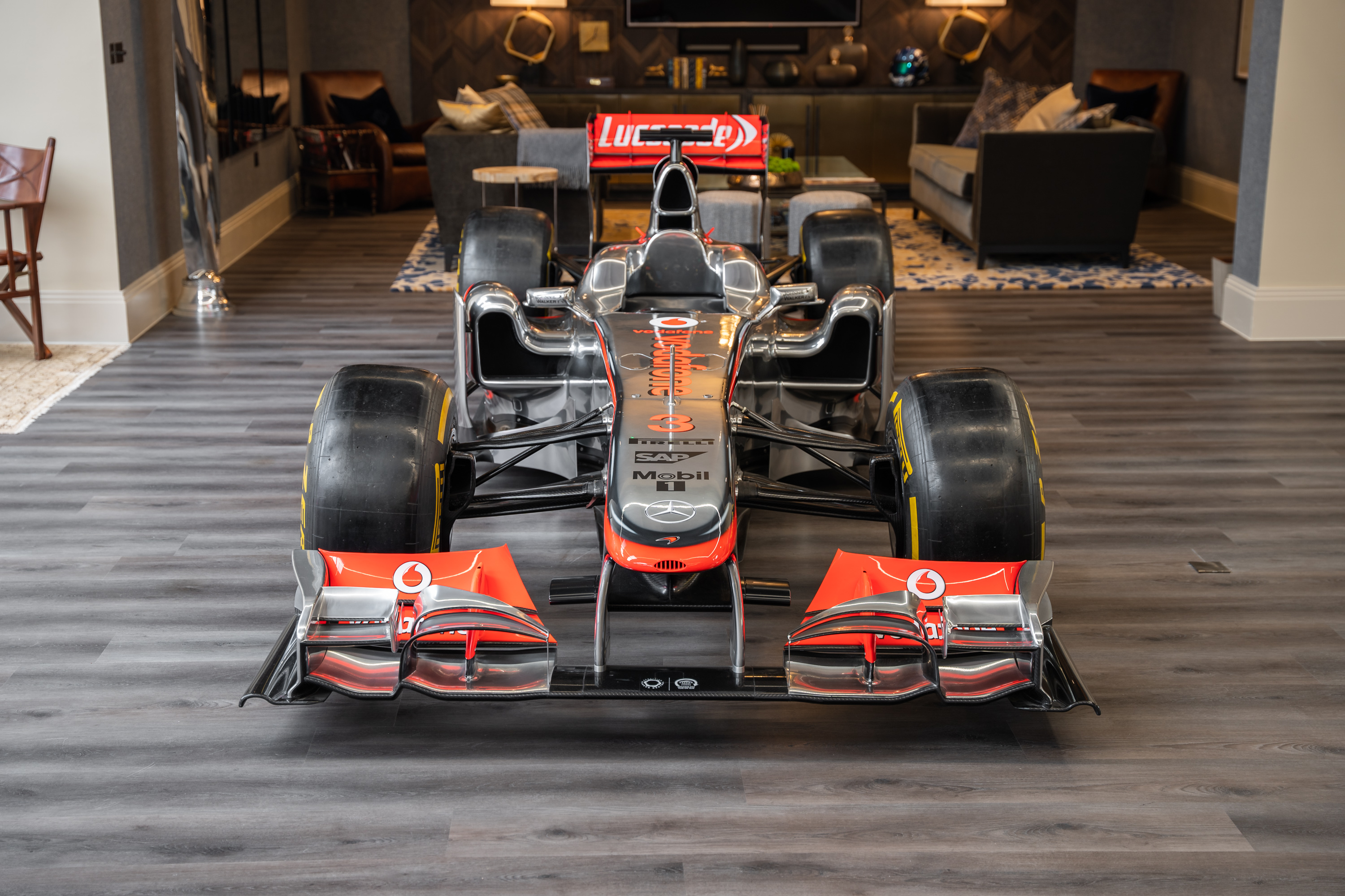 2011 MCLAREN MP4-26 FORMULA 1 SHOW CAR for sale by auction in Farnham ...