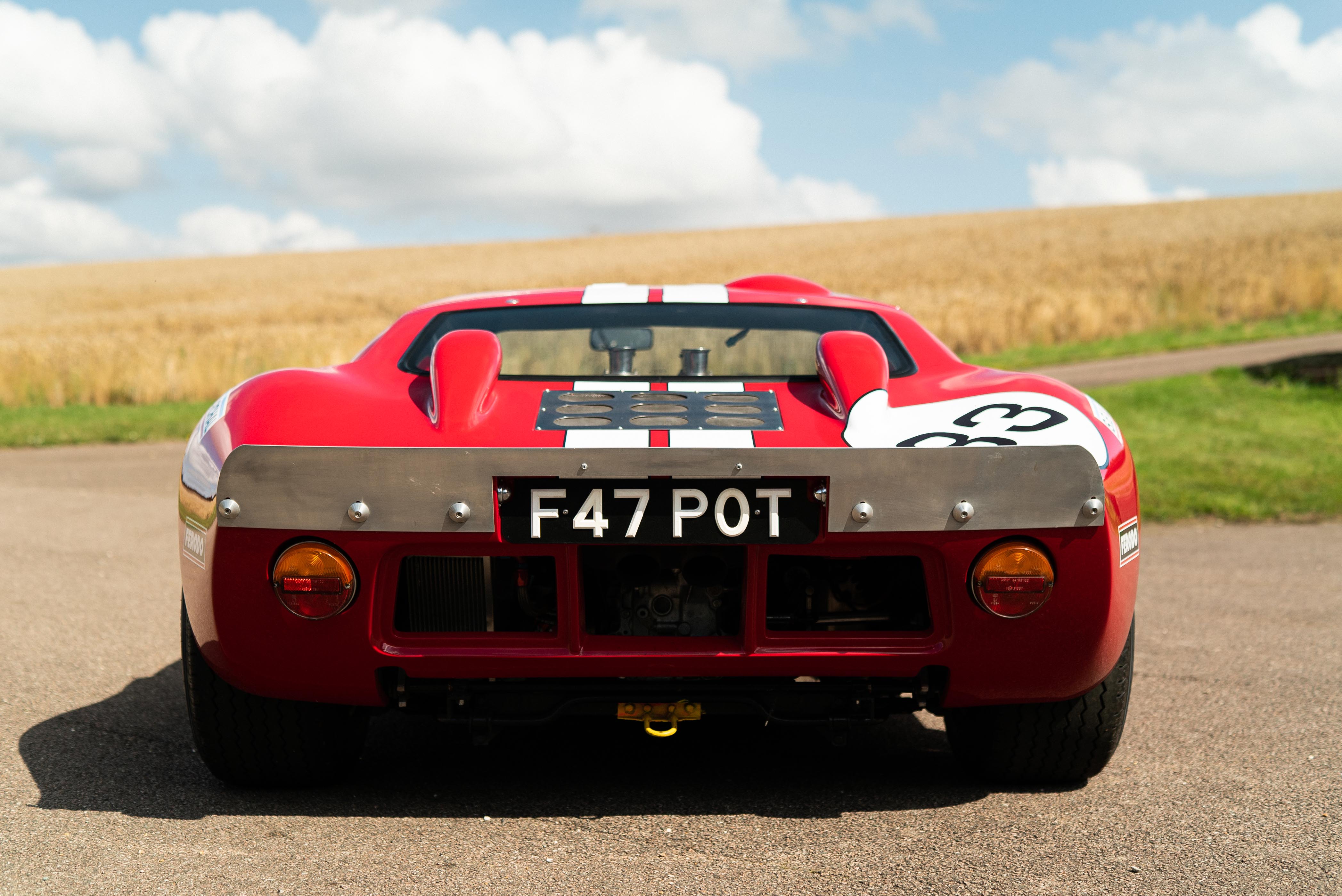 1995 FORD GTD 40 RECREATION