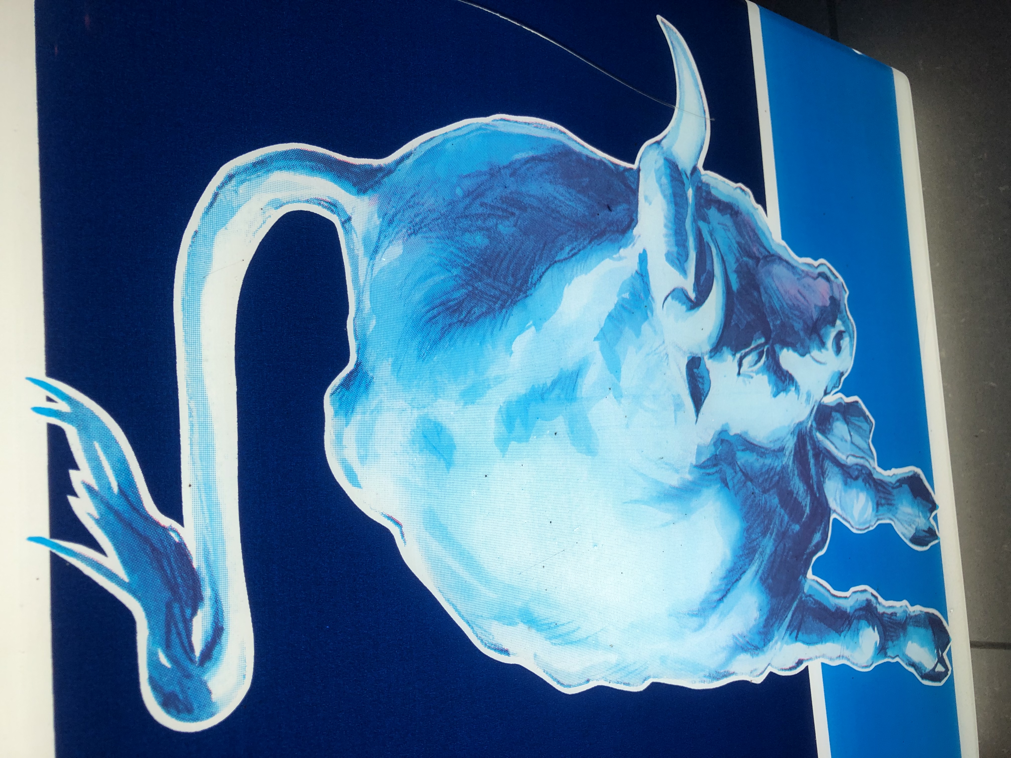 LAMBORGHINI BULL ILLUMINATED SIGN for sale by auction in Stavanger, Norway