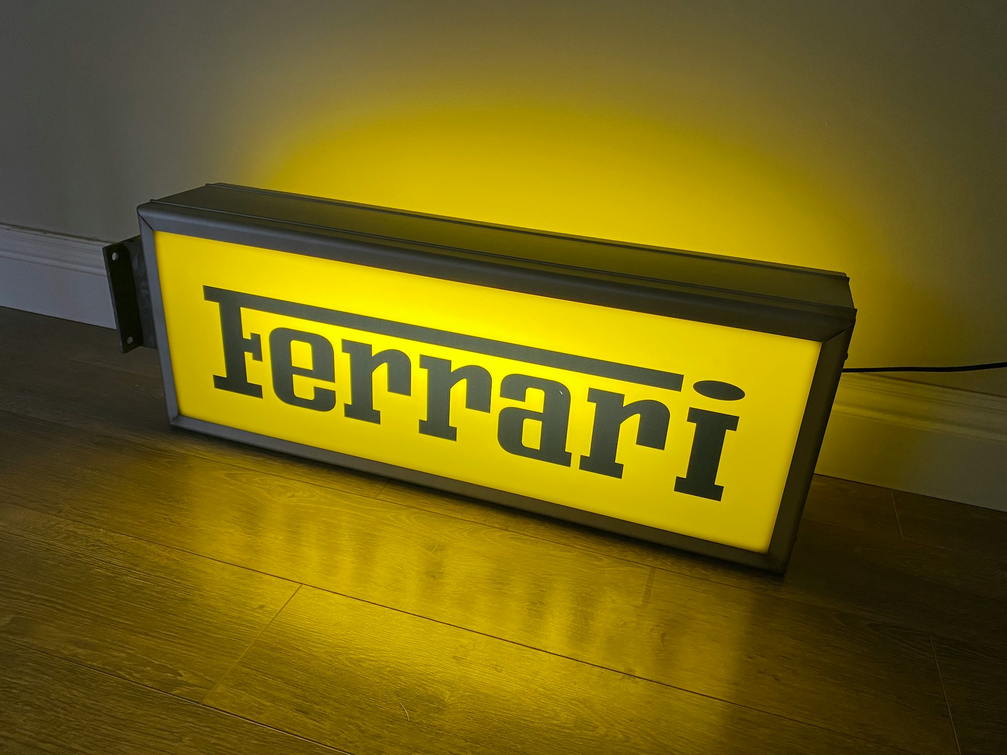 FERRARI ILLUMINATED DEALERSHIP SIGN