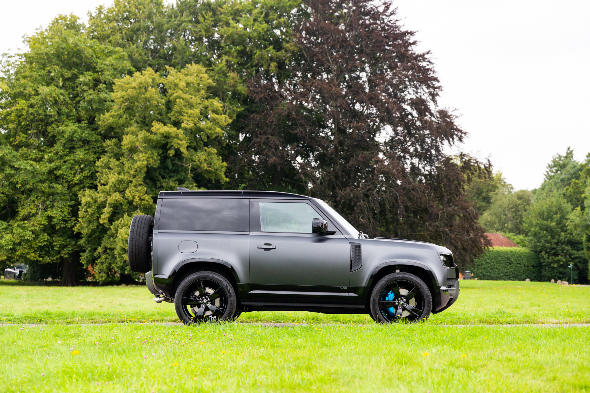 2021 LAND ROVER DEFENDER 90 V8 - CARPATHIAN EDITION for sale by auction ...