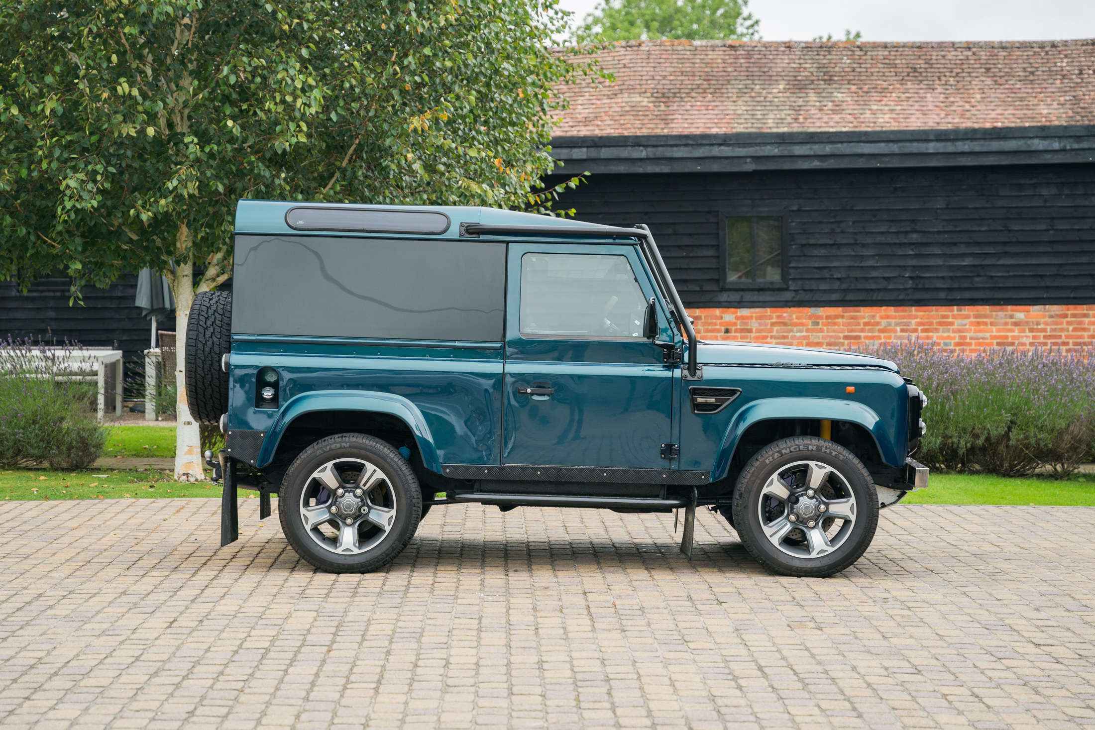 1999 LAND ROVER DEFENDER 90 50TH - OVERFINCH 570 HSI for sale by ...