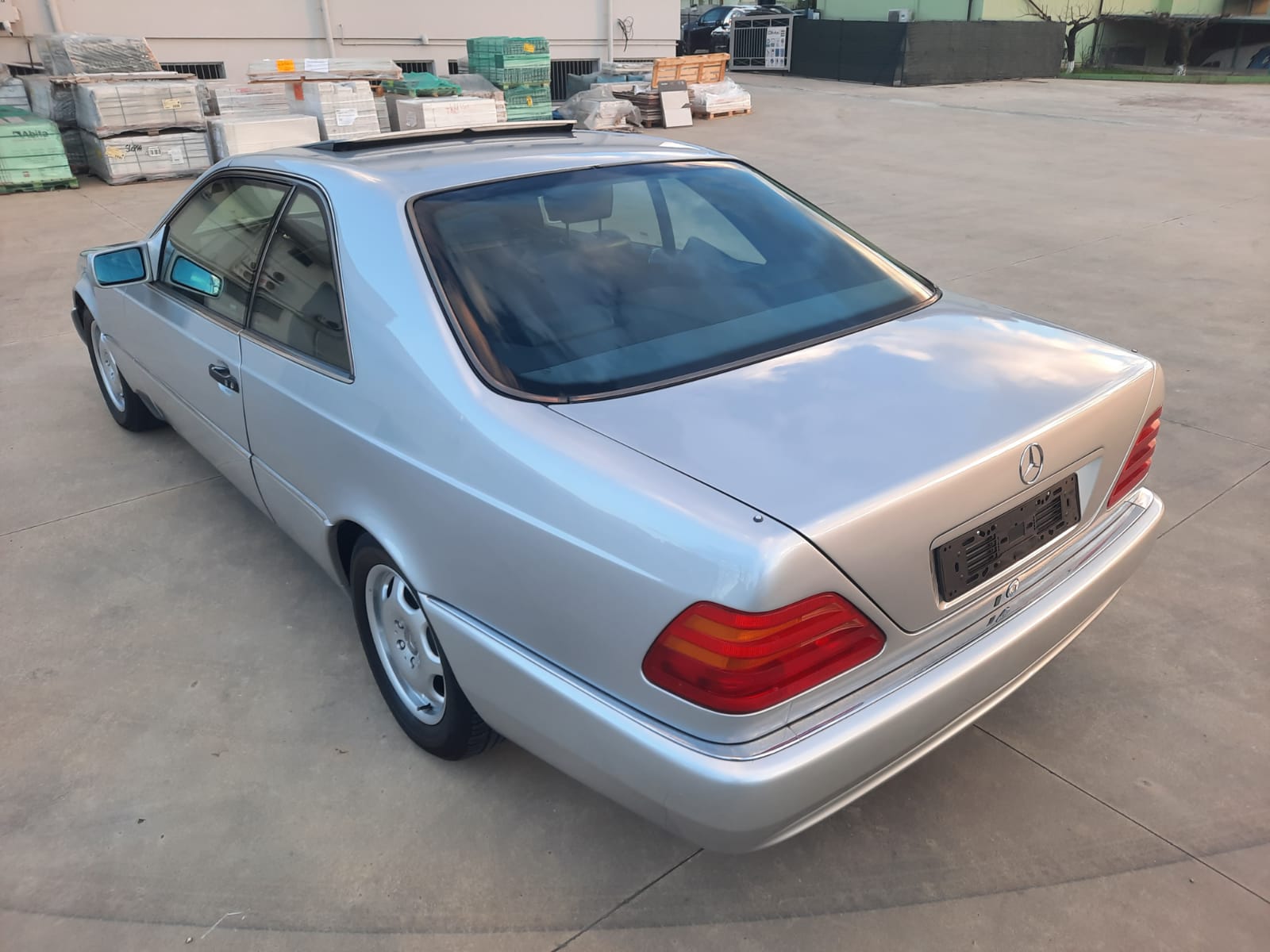 RESERVE LOWERED: 1993 MERCEDES-BENZ (C140) S500 COUPE