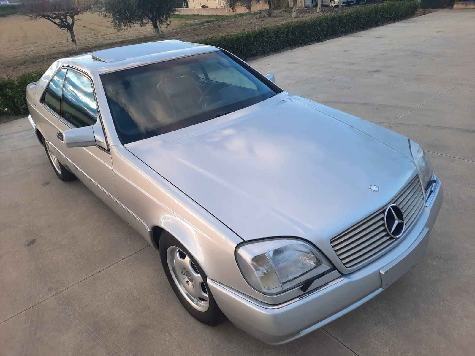 RESERVE LOWERED: 1993 MERCEDES-BENZ (C140) S500 COUPE