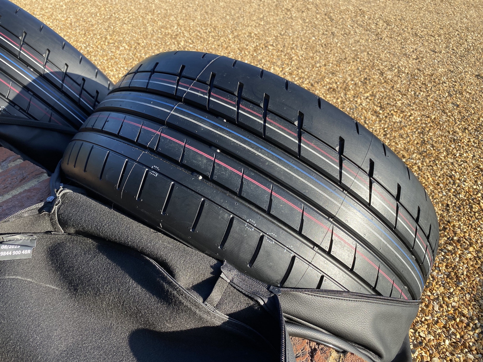 CARBON FIBRE RENAULTSPORT MEGANE TROPHY-R WHEELS