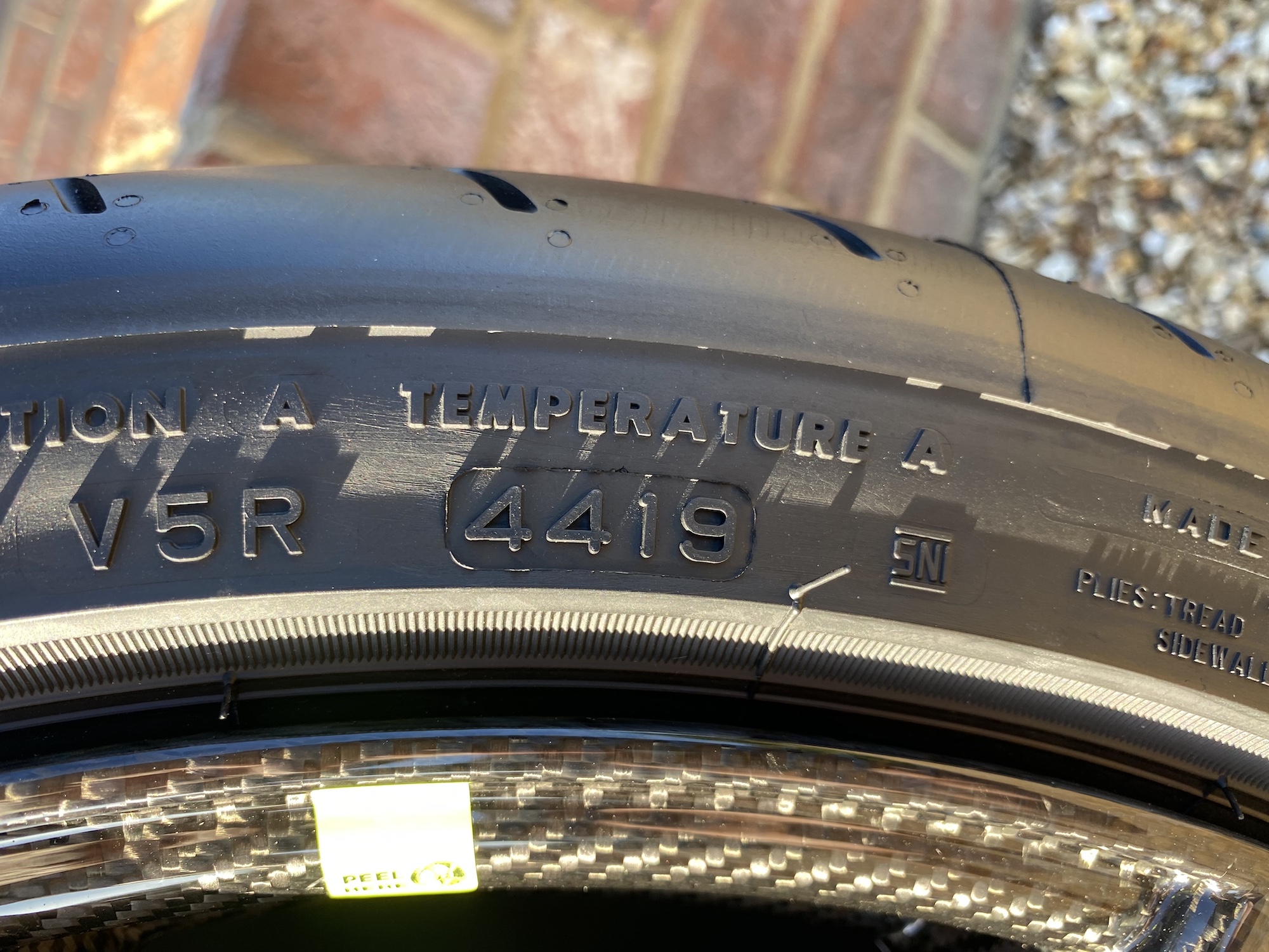 CARBON FIBRE RENAULTSPORT MEGANE TROPHY-R WHEELS