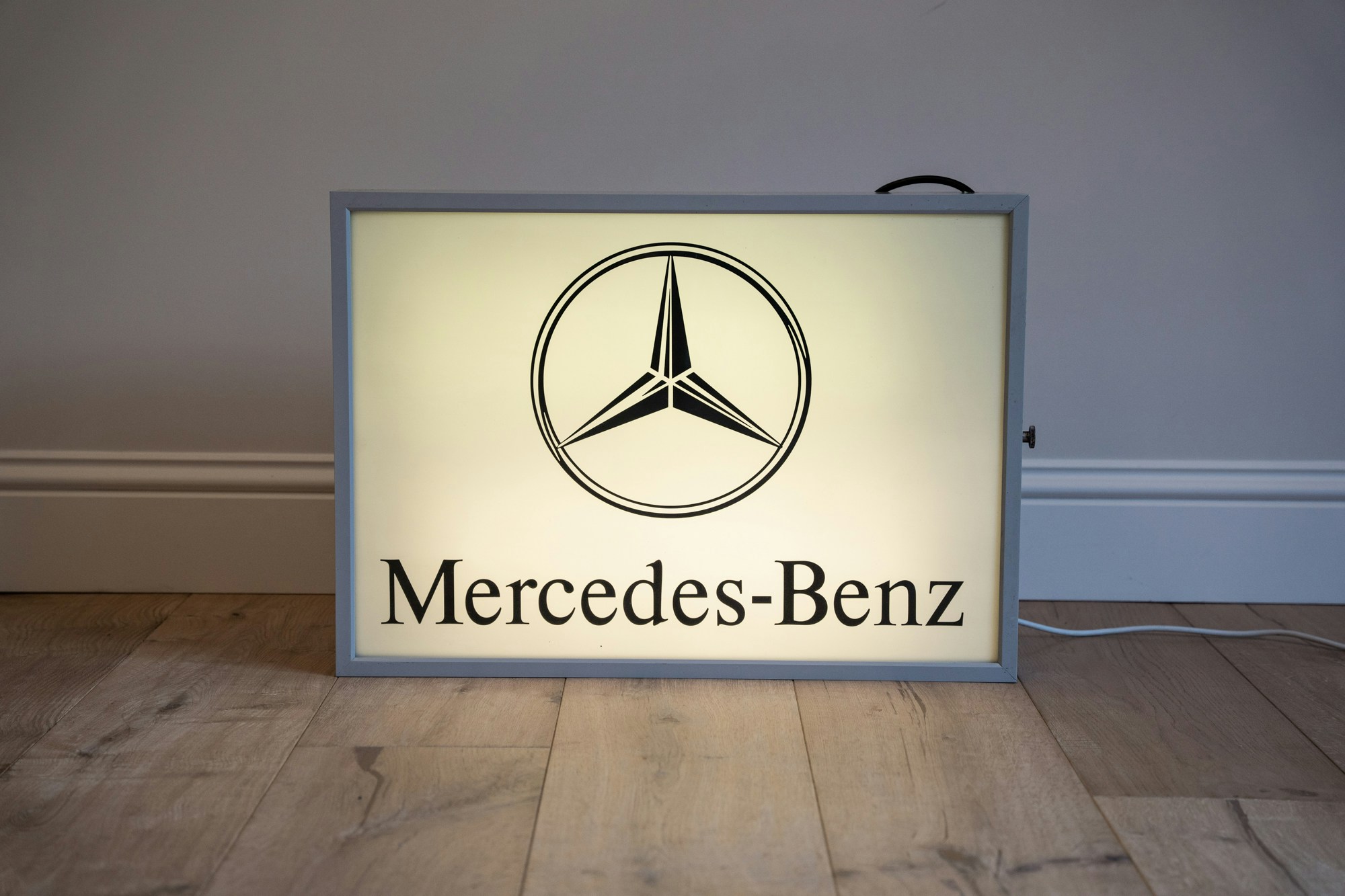 MERCEDES-BENZ ILLUMINATED SIGN