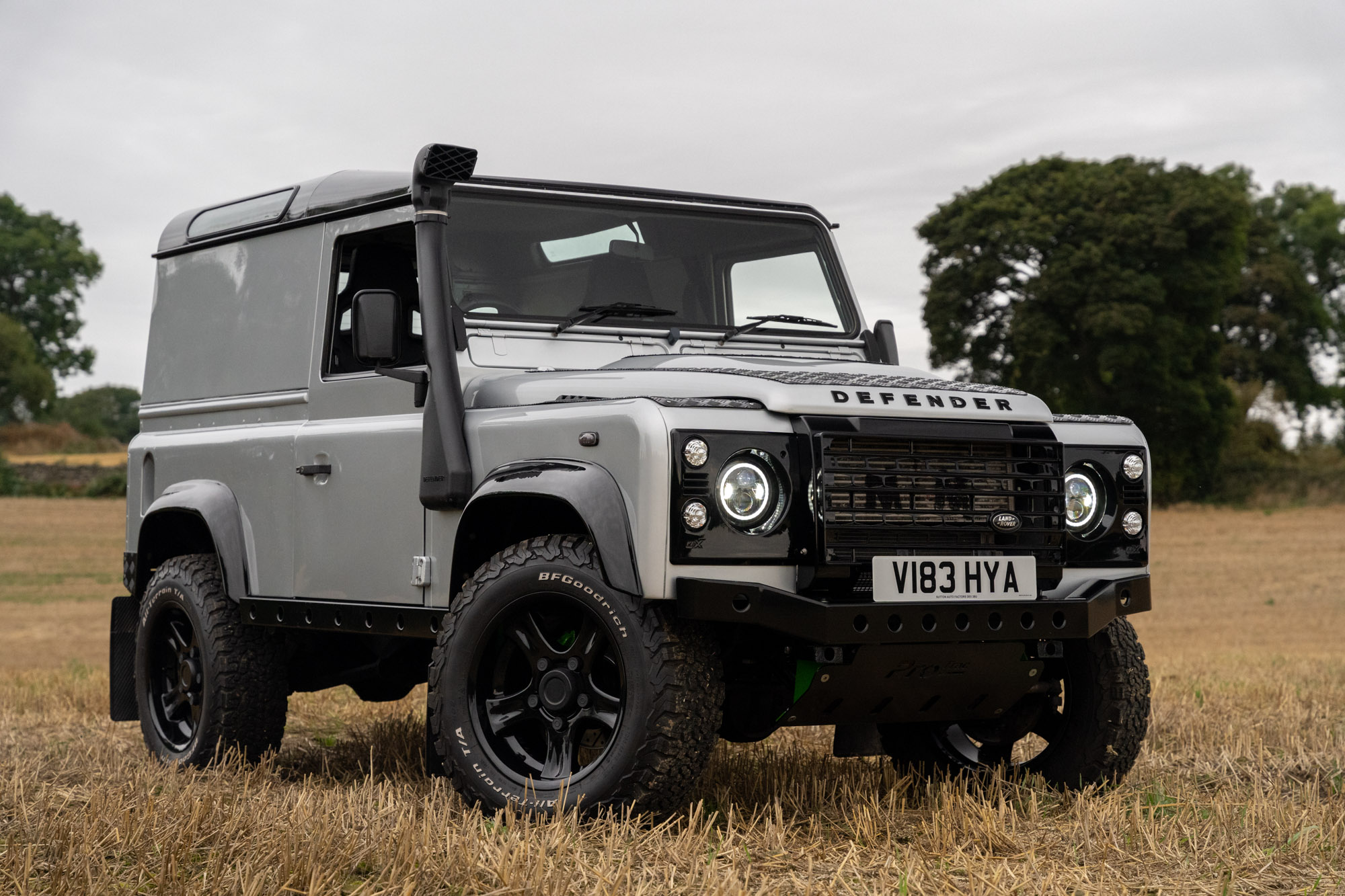 1999 LAND ROVER DEFENDER 90 TD5 for sale by auction in Ripley ...