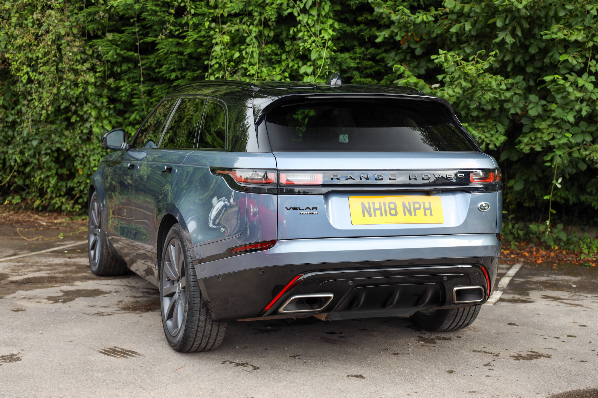 2018 RANGE ROVER VELAR R-DYNAMIC HSE P380