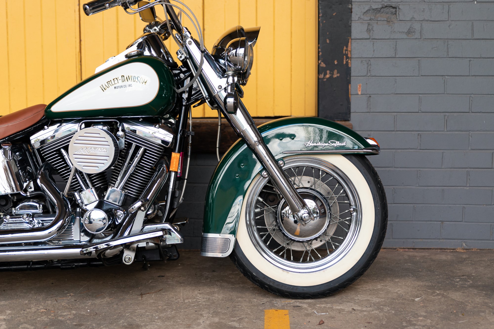 1995 HARLEY DAVIDSON HERITAGE NOSTALGIA SOFTAIL for sale by auction in ...