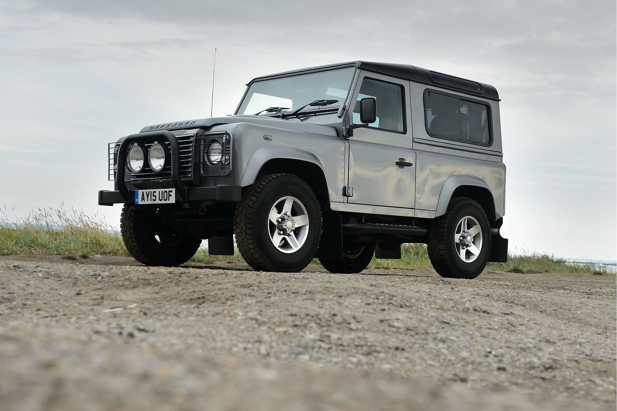2015 LAND ROVER DEFENDER 90 XS for sale by auction in Westcliff-on-Sea ...