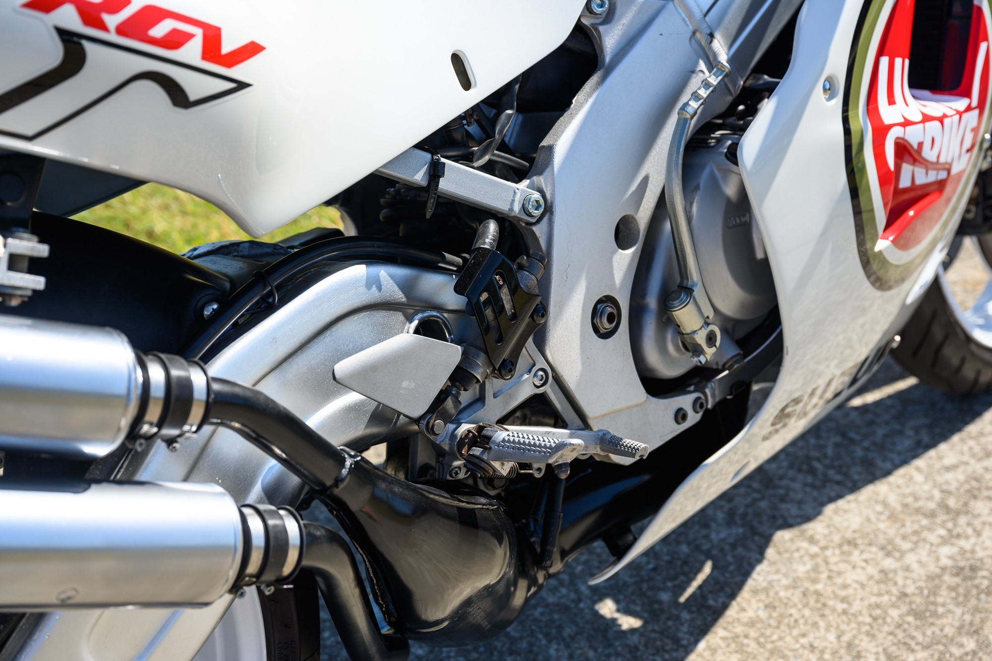 1990 SUZUKI RGV250 VJ22 for sale by auction in Brisbane, Queensland ...