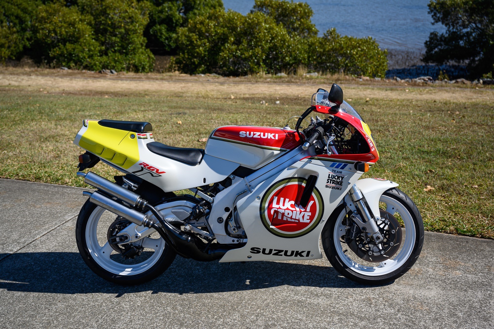 1990 SUZUKI RGV250 VJ22 for sale by auction in Brisbane, Queensland ...