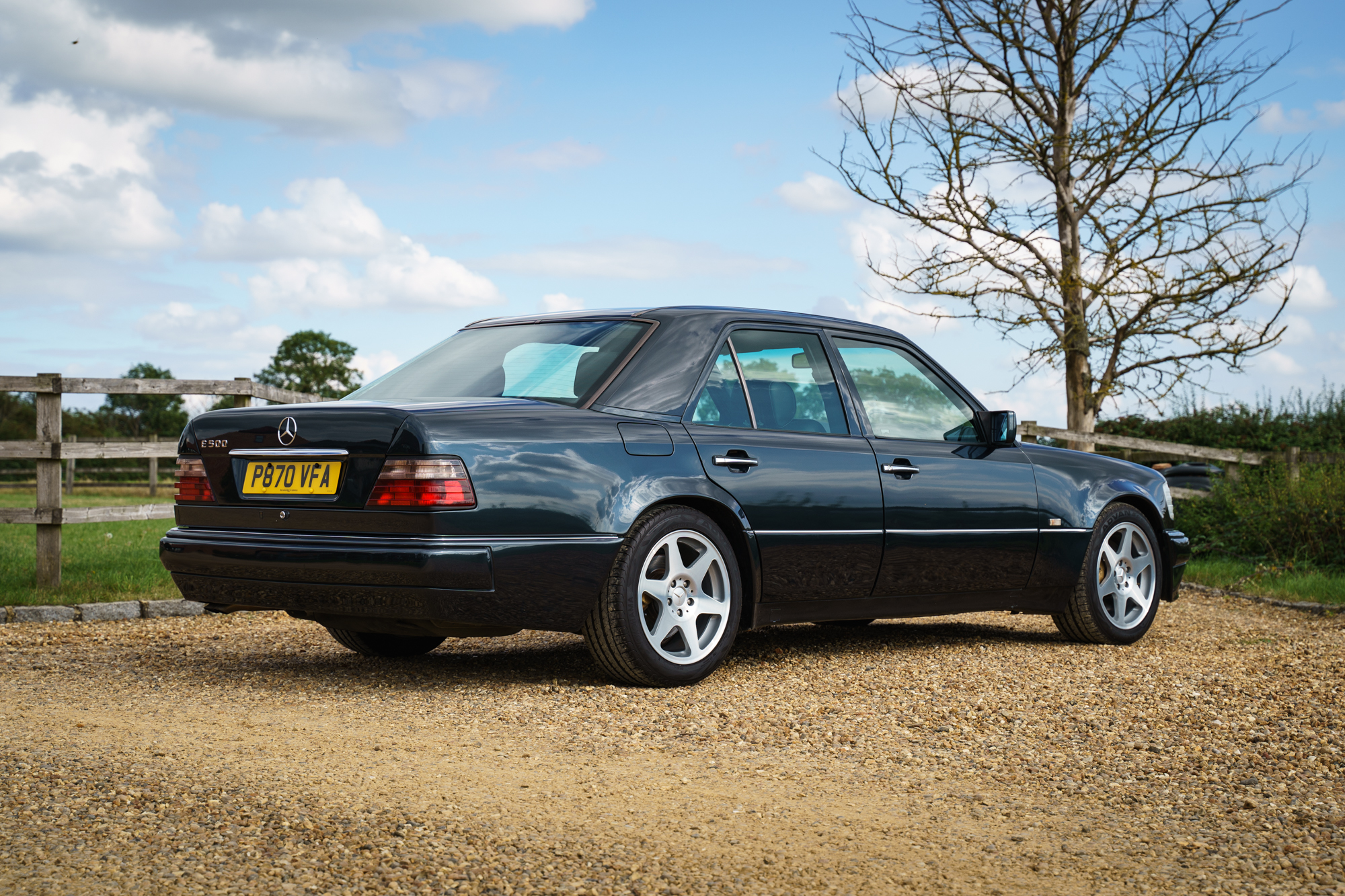 1994 MERCEDES-BENZ (W124) E500 LIMITED