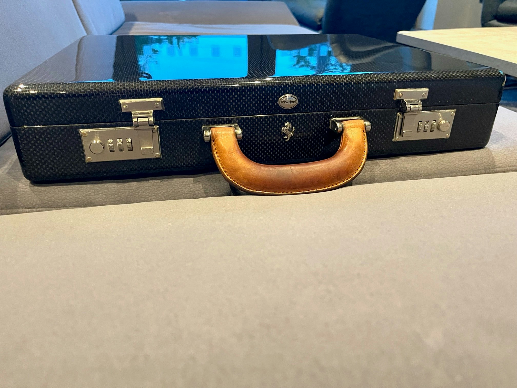 SCHEDONI CARBON FIBRE BRIEFCASE AND FOLDERS