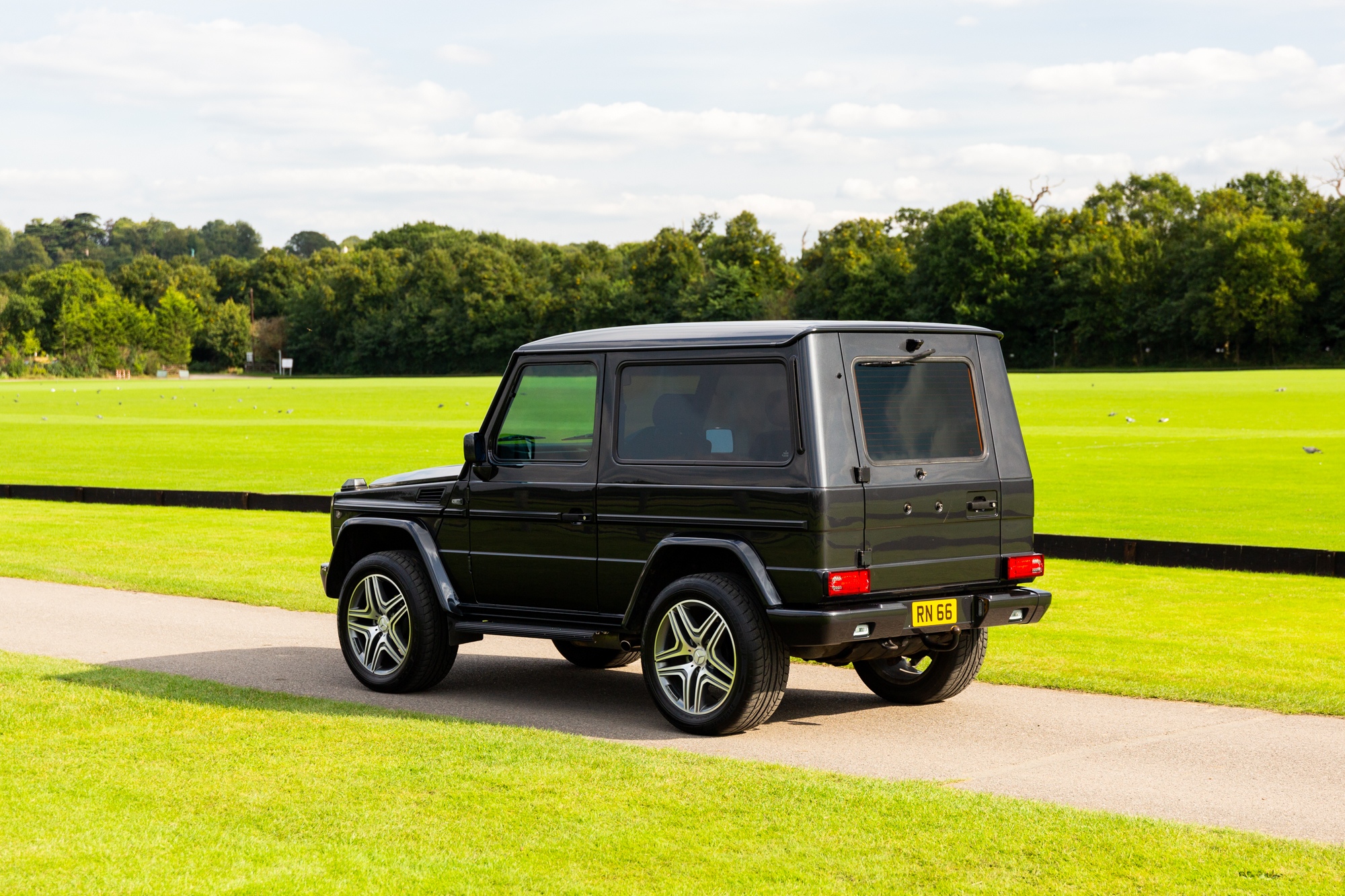 1993 MERCEDES-BENZ (W463) 300 GES SWB for sale by auction in London ...