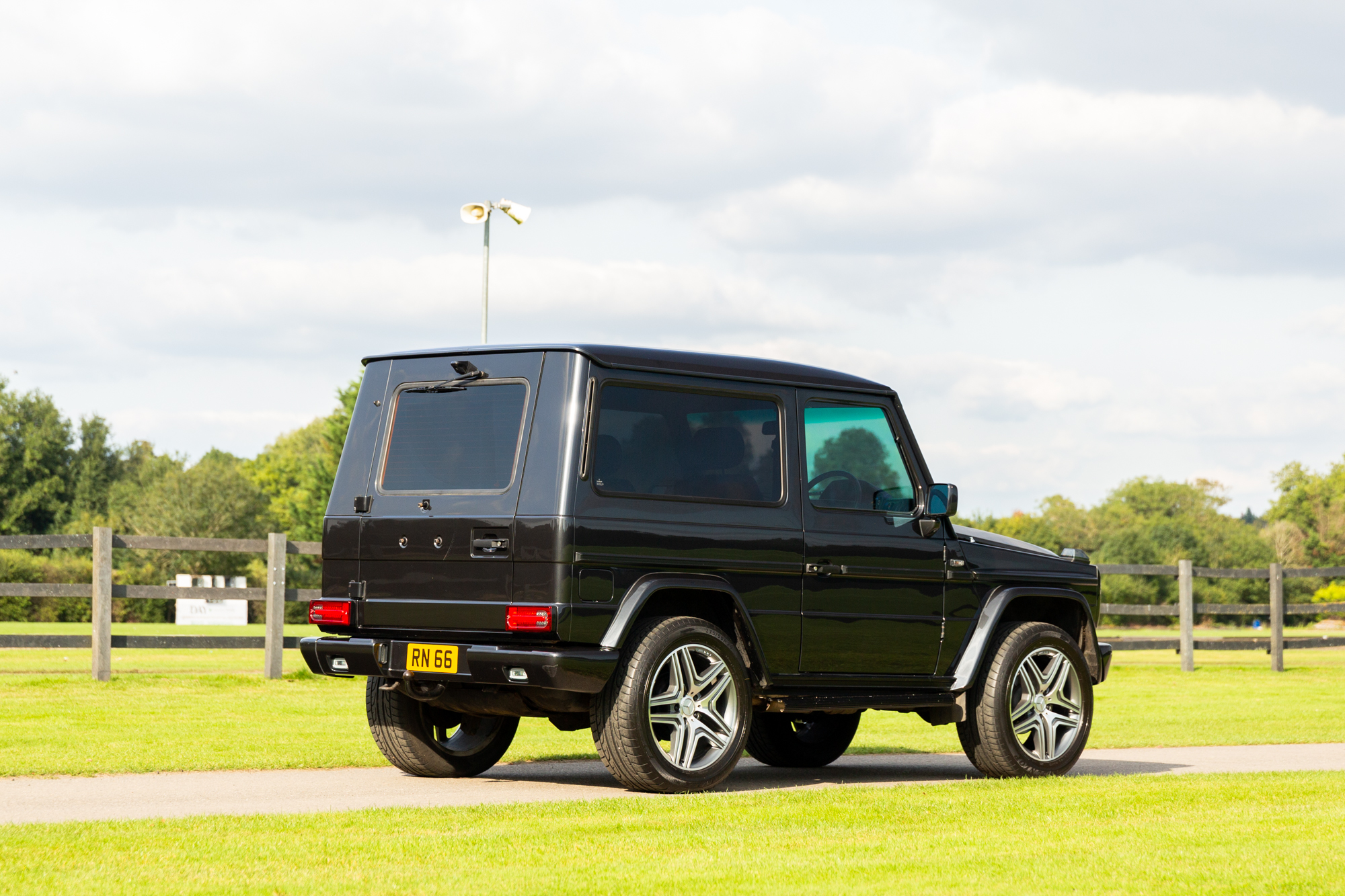1993 MERCEDES-BENZ (W463) 300 GES SWB for sale by auction in London ...