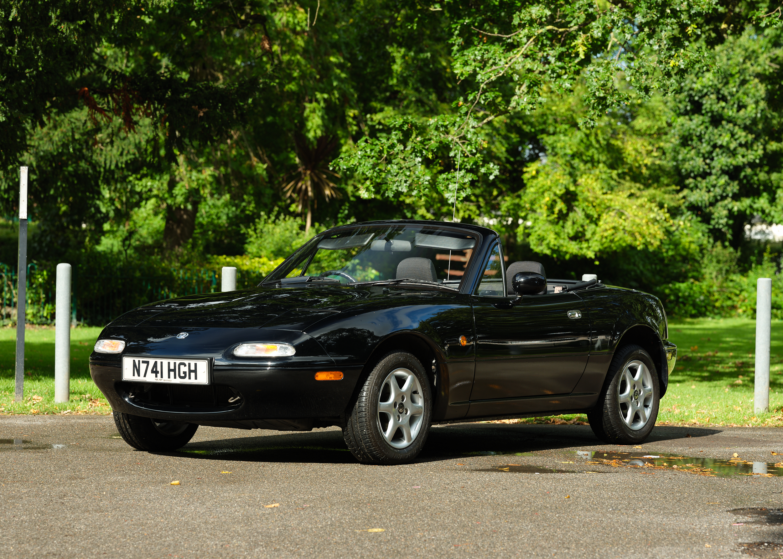 1996 MAZDA MX-5 - 17,950 MILES for sale by auction in Chingford, Essex ...