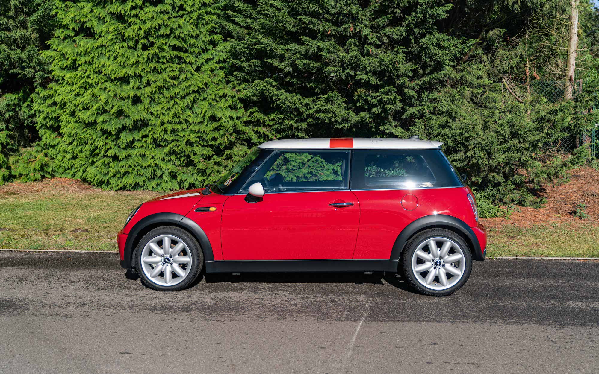 2004 MINI COOPER - RUGBY WORLD CUP EDITION – 1 of 5 - 59 MILES for sale ...