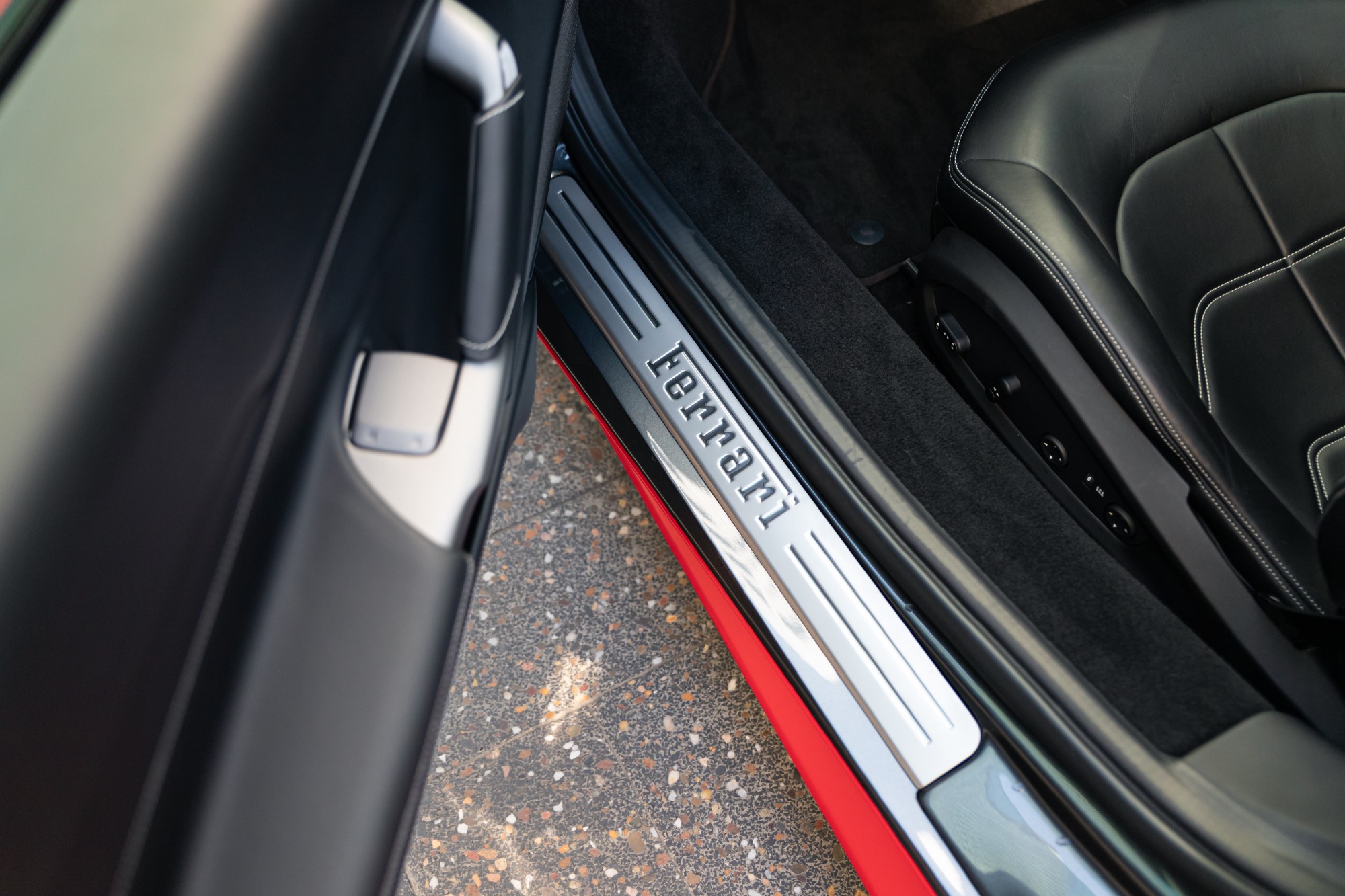 2016 FERRARI 488 GTB