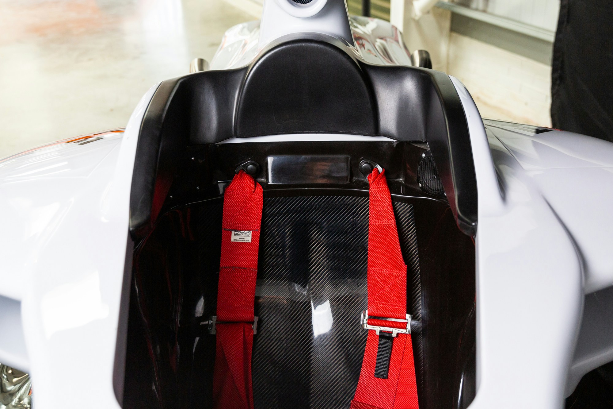 BRD SIMCELL AND V1-500 MOTION SIMULATOR - PRO DRIVER TRAINER