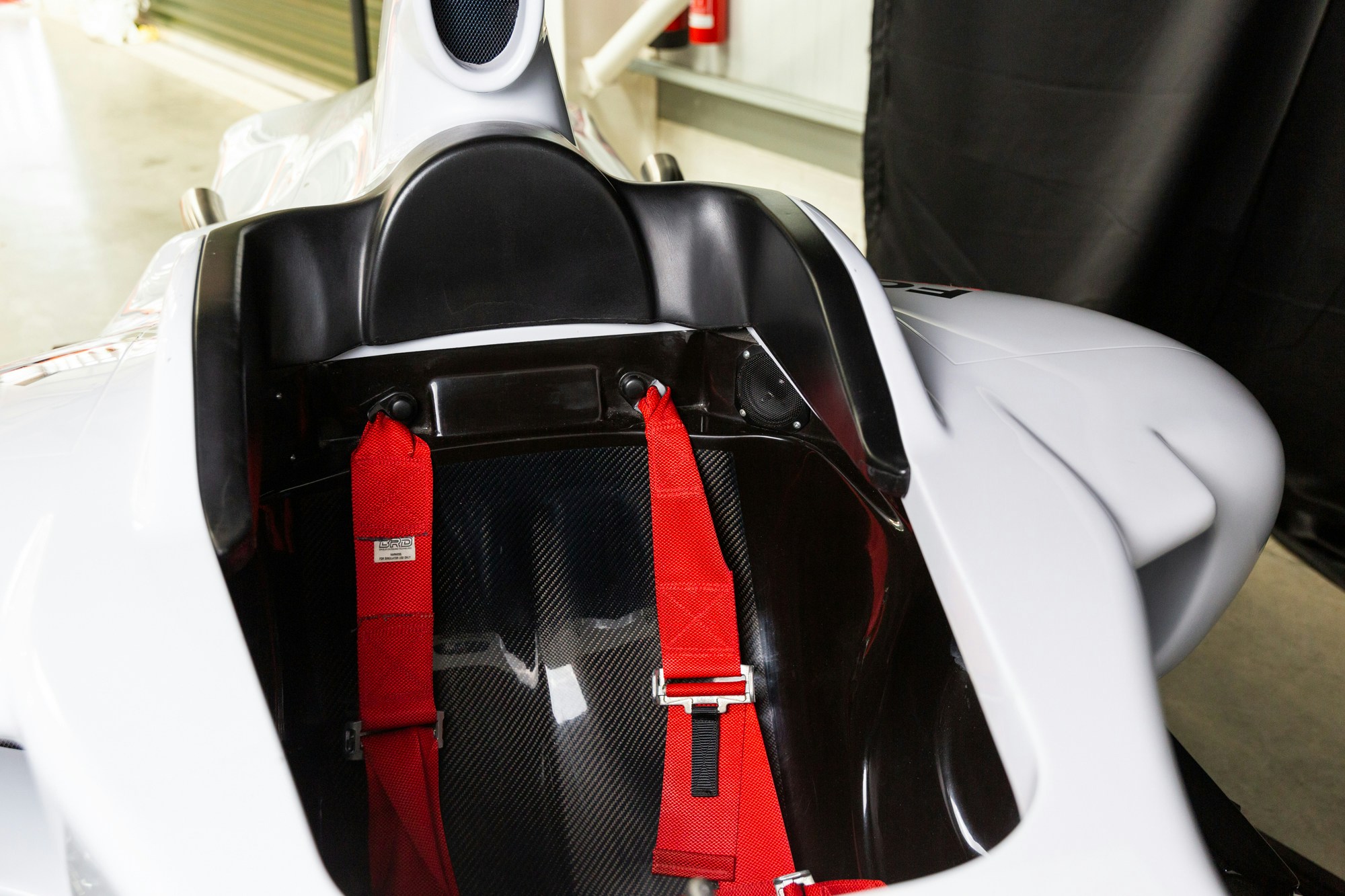 BRD SIMCELL AND V1-500 MOTION SIMULATOR - PRO DRIVER TRAINER