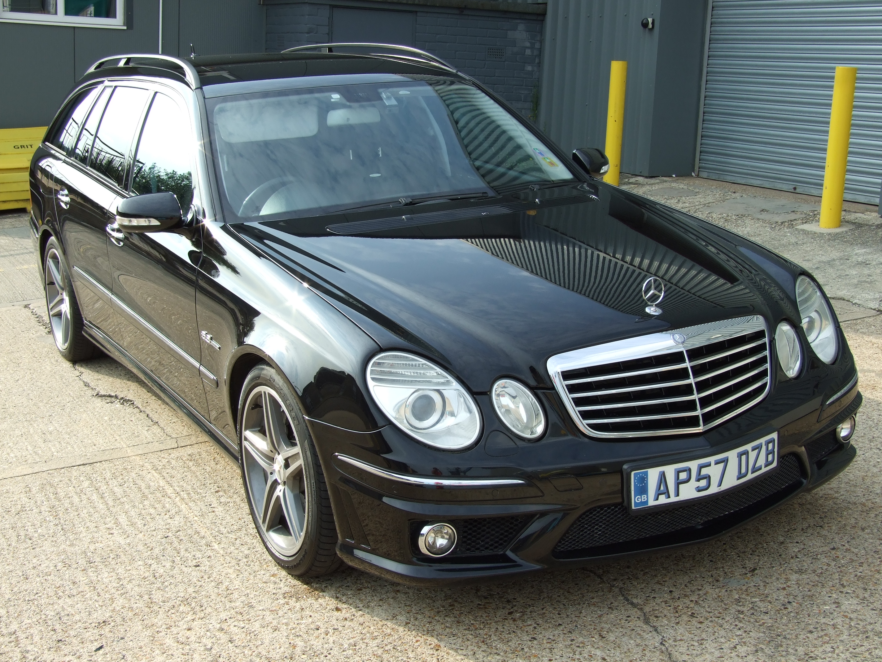 2007 MERCEDES-BENZ (W211) E63 AMG ESTATE for sale by auction in ...