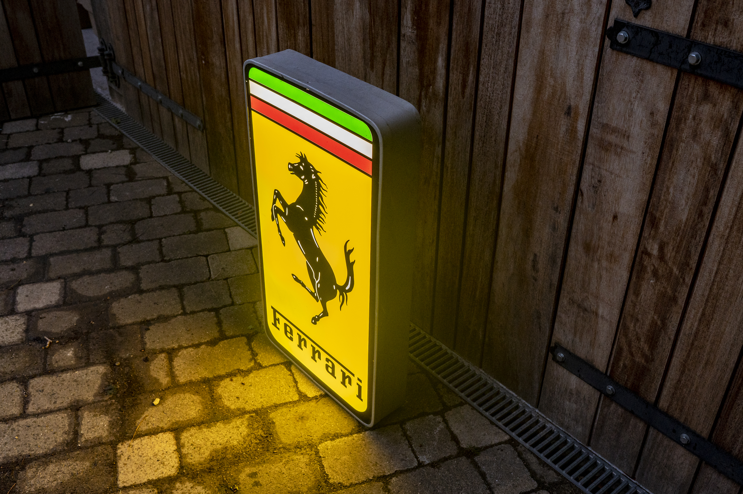 FERRARI ILLUMINATED SIGN
