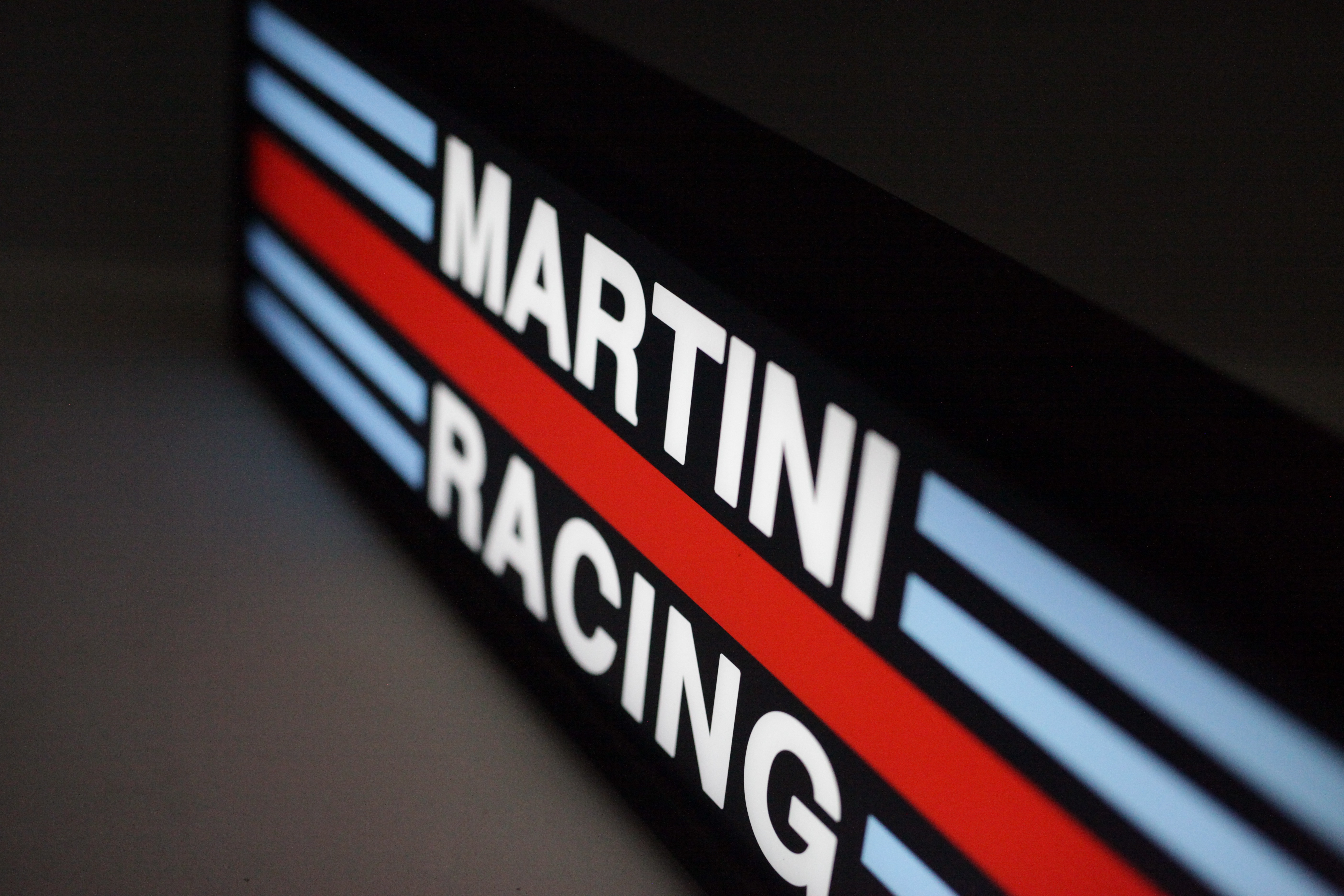 MARTINI RACING ILLUMINATED SIGN for sale by auction in Florence, Italy