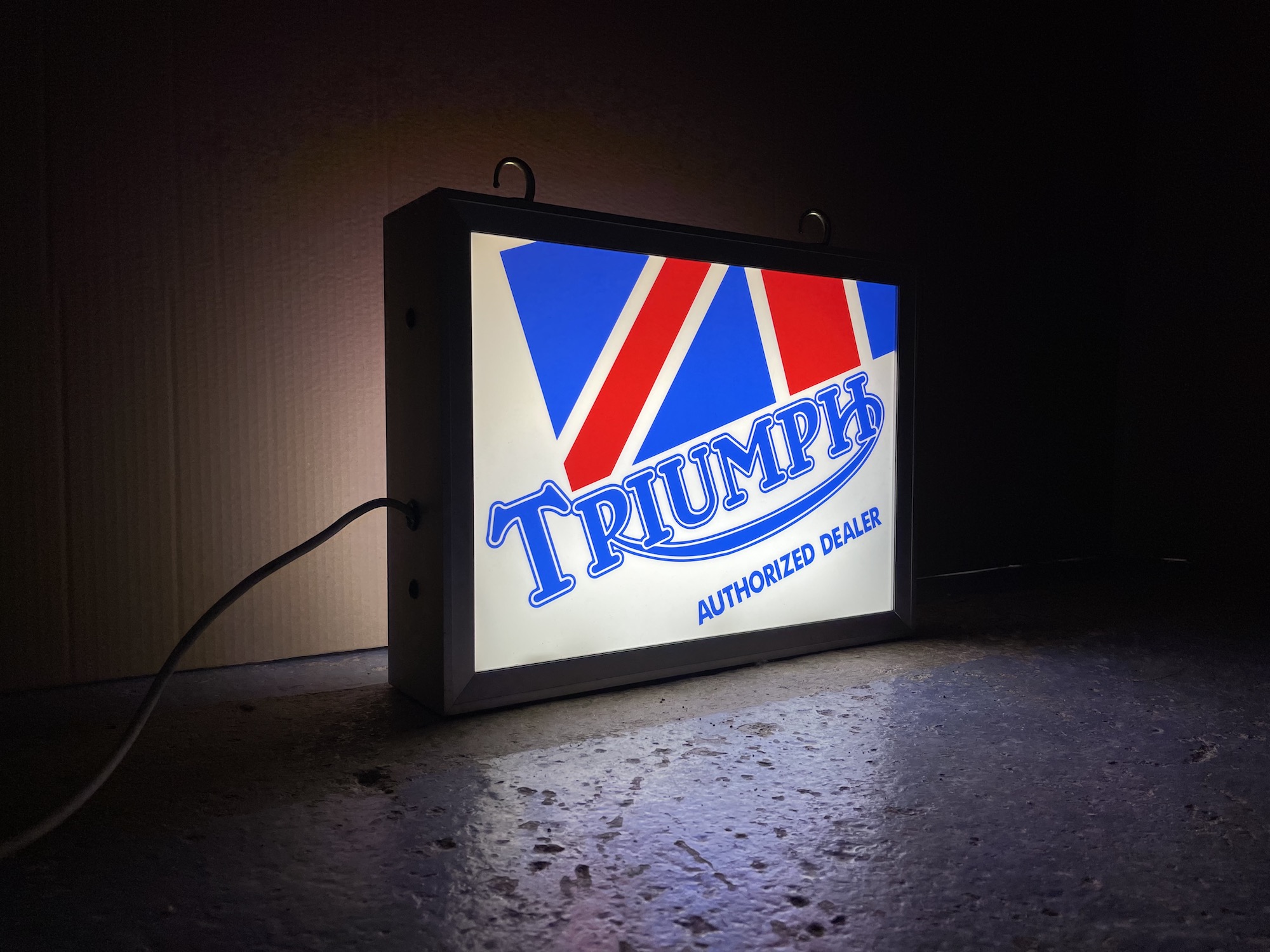 TRIUMPH DOUBLE SIDED ILLUMINATED DEALERSHIP SIGN
