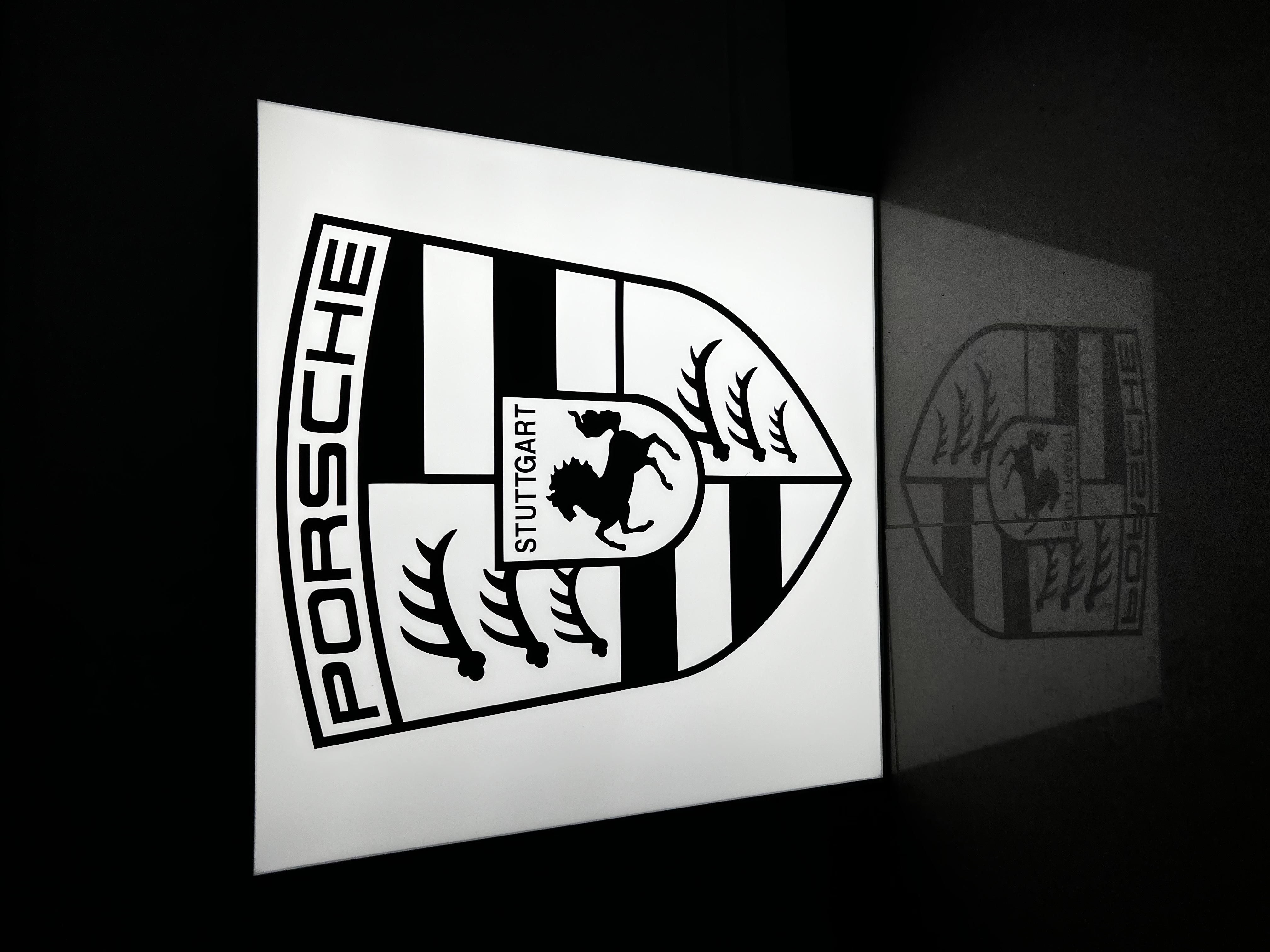 PORSCHE ILLUMINATED WALL SIGN