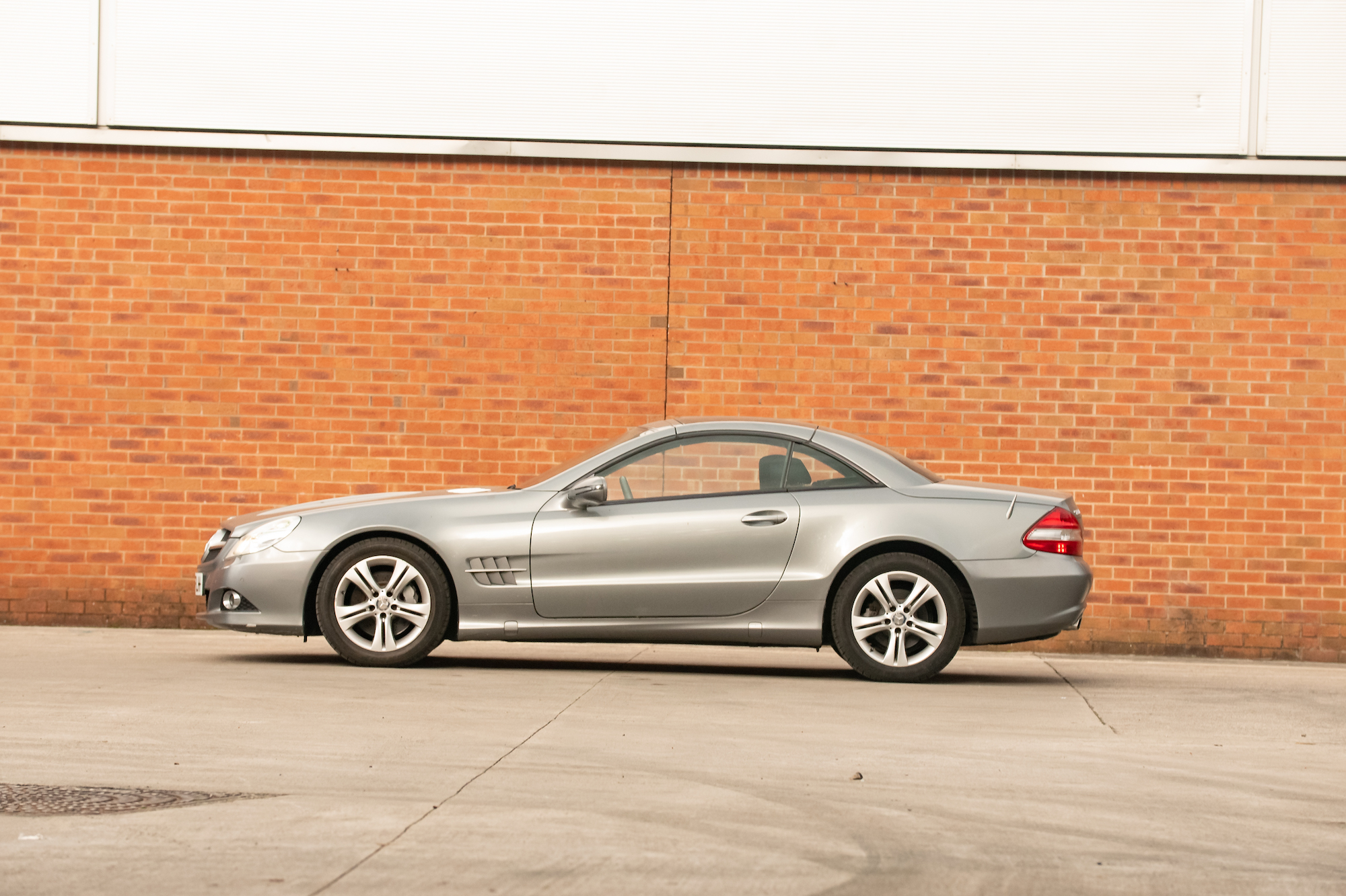2009 MERCEDES-BENZ (R230) SL350