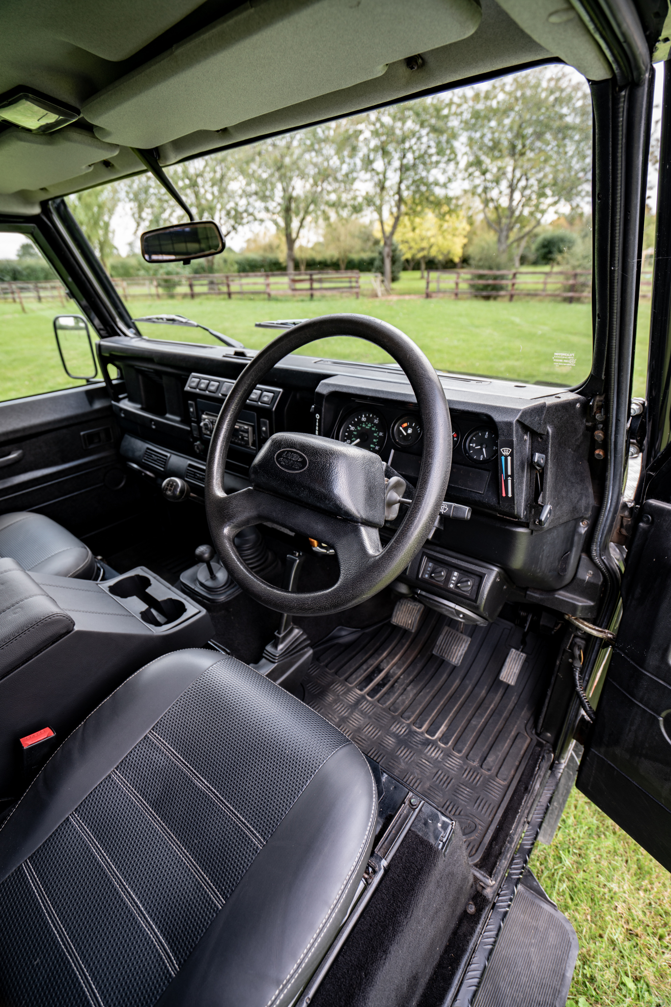 2004 LAND ROVER DEFENDER 90 TD5 - G4 CHALLENGE