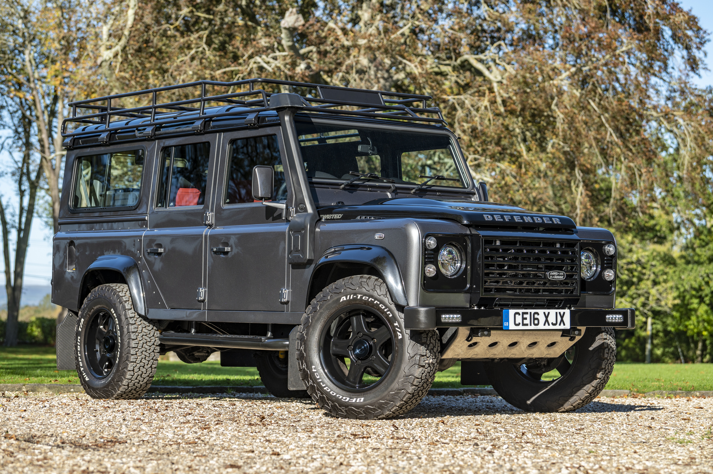 2016 LAND ROVER DEFENDER 110 XS ADVENTURE EDITION - 402 MILES - VAT Q ...
