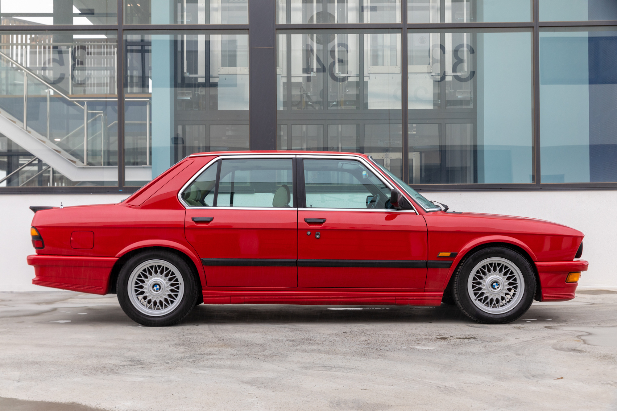 1986 BMW (E28) M535i