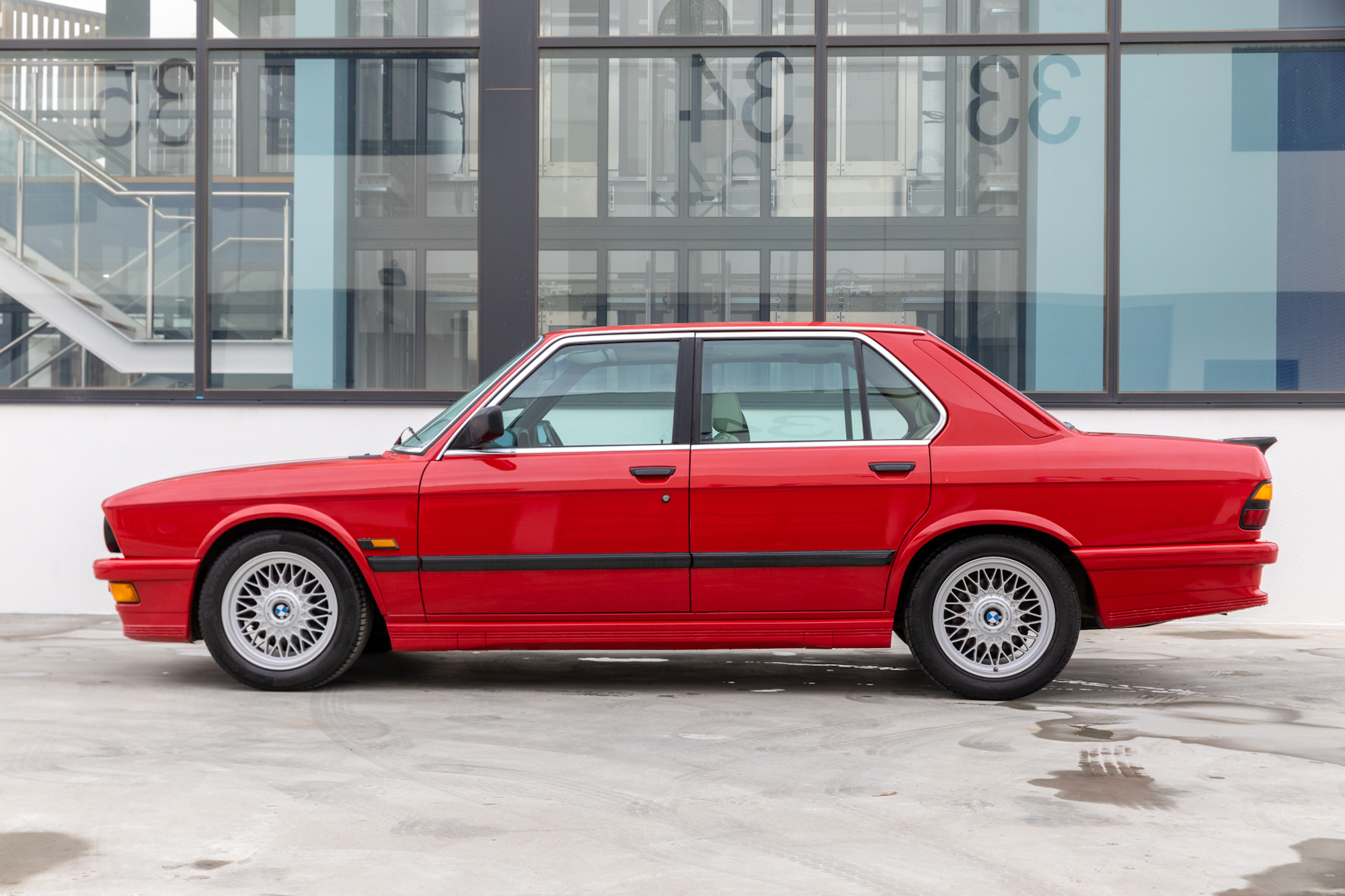 1986 BMW (E28) M535i