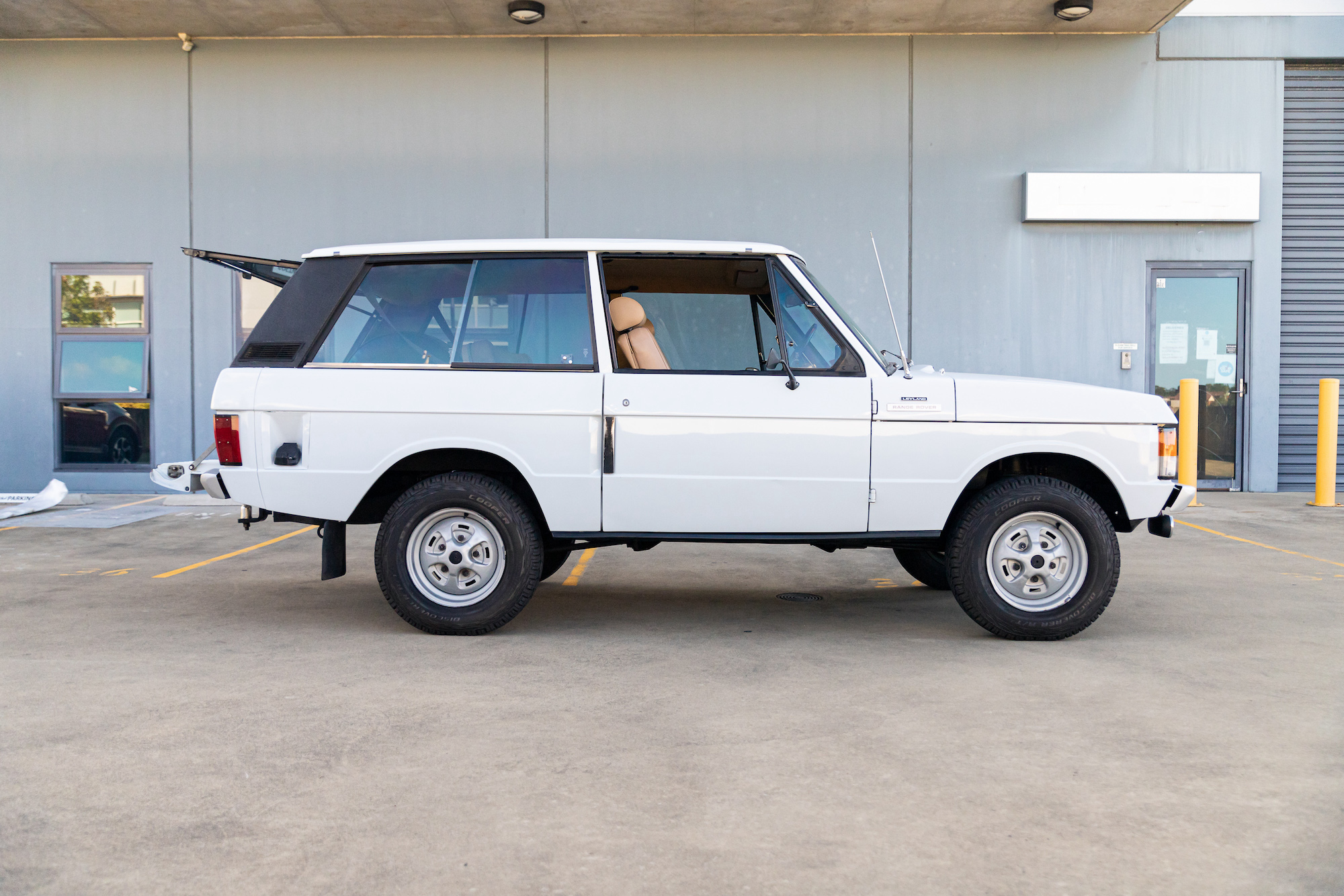 1974 RANGE ROVER CLASSIC - SUFFIX C