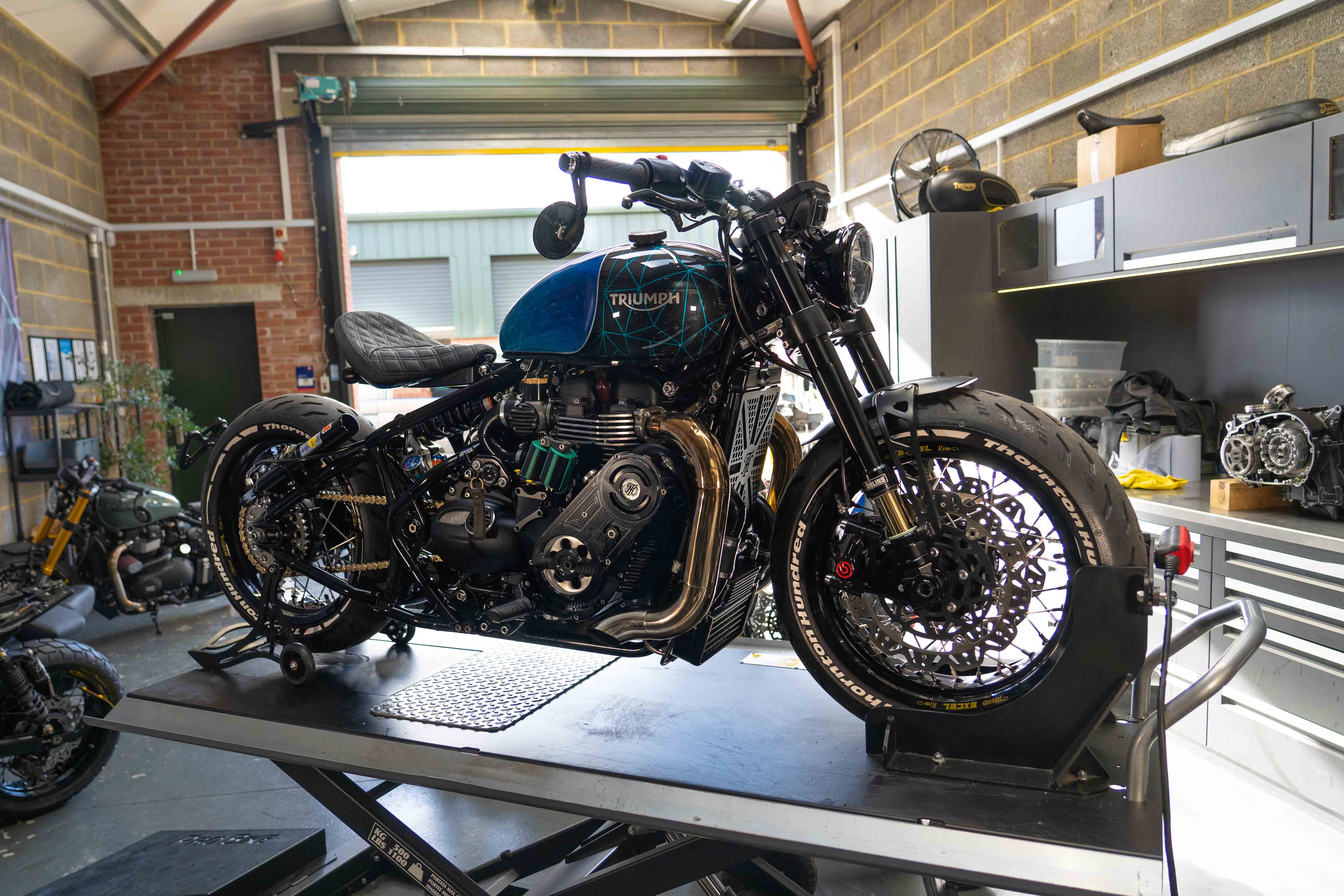2019 TRIUMPH BONNEVILLE BOBBER - THORNTON HUNDRED CUSTOM