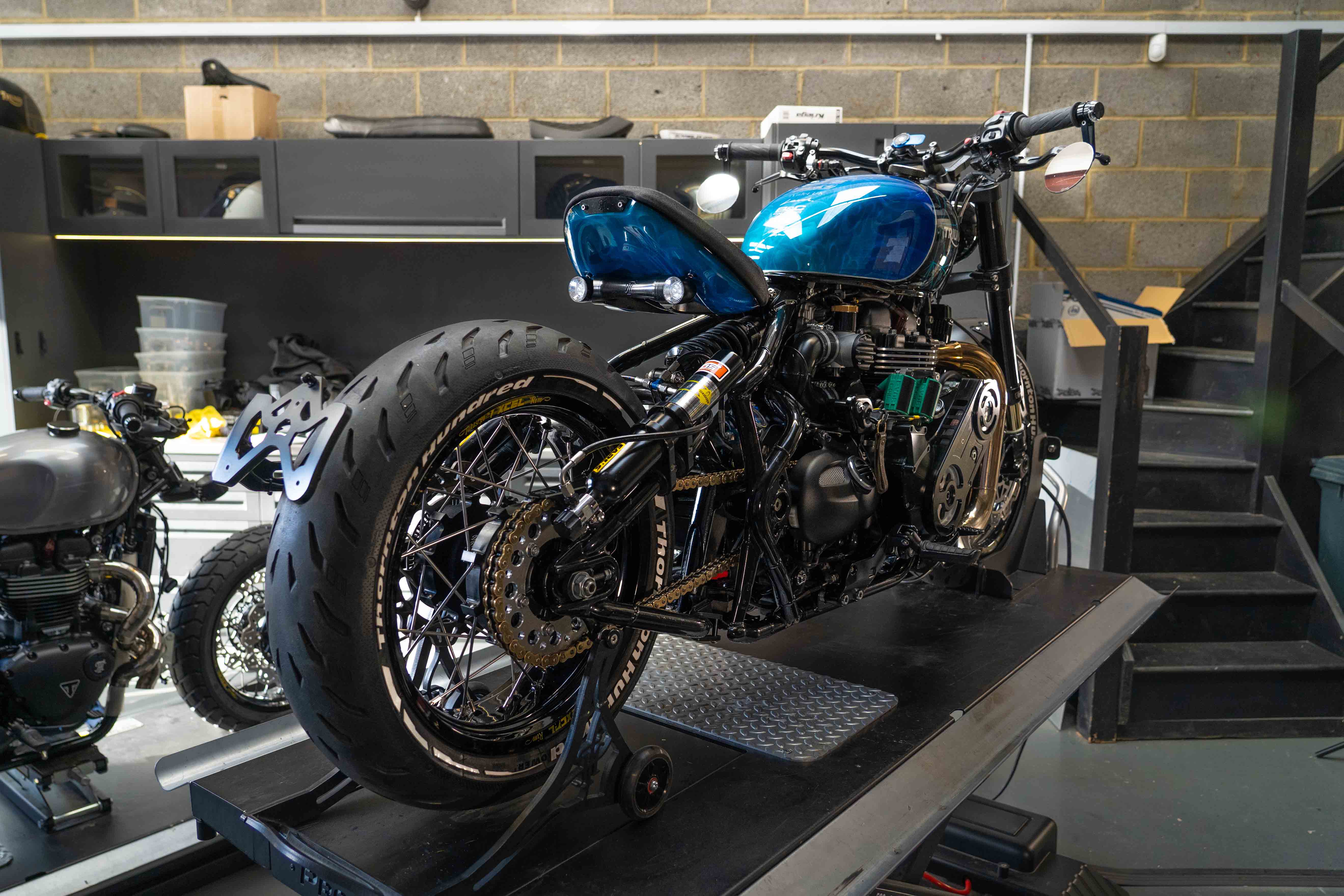 2019 TRIUMPH BONNEVILLE BOBBER - THORNTON HUNDRED CUSTOM